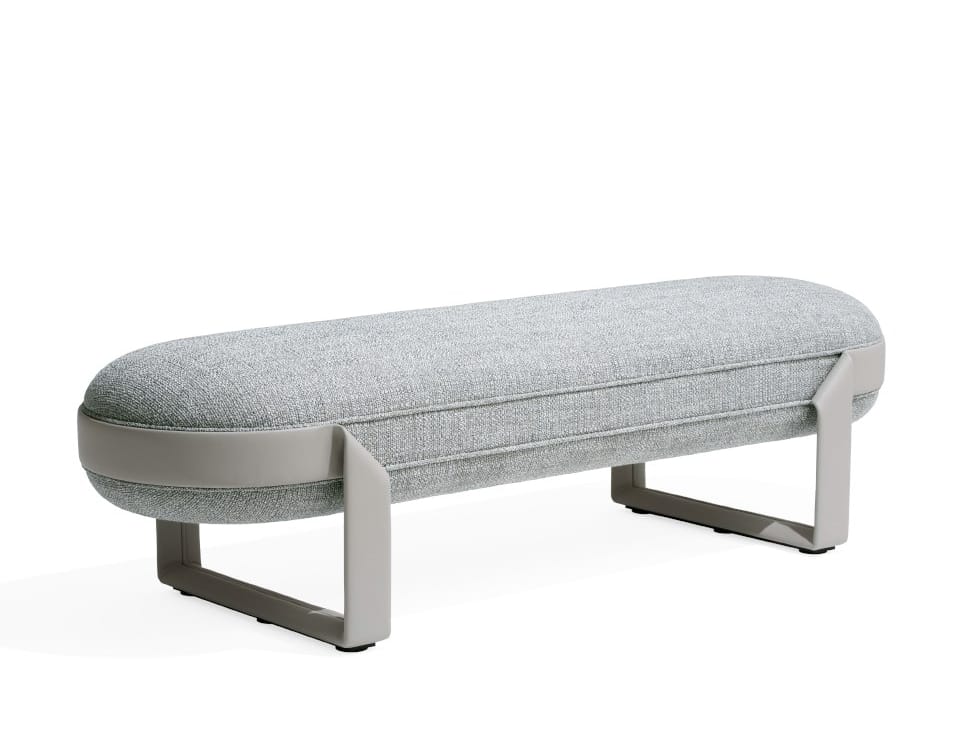 SHIRLEY Fabric bench By Giorgetti | design Carlo Colombo