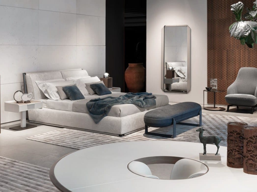 SHIRLEY Fabric bench By Giorgetti | design Carlo Colombo