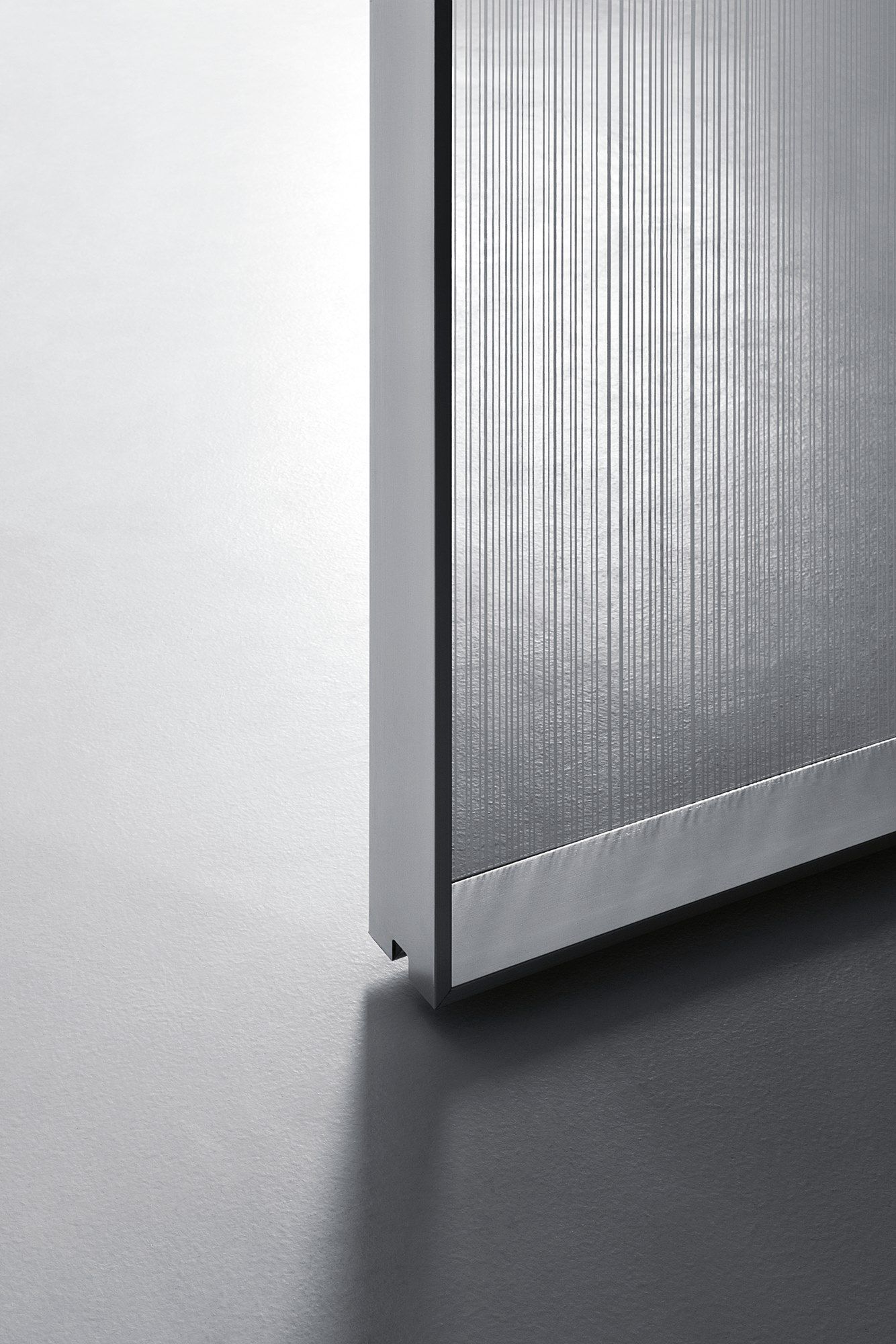 SHOIN Glass door By Lualdi | design Dante Bonuccelli