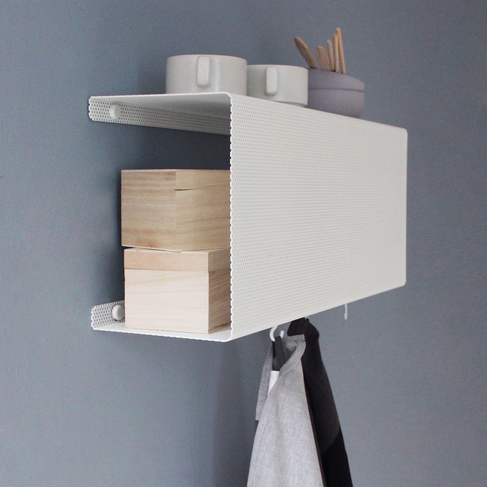 SHOWCASE#2 wall shelf By Anne Linde