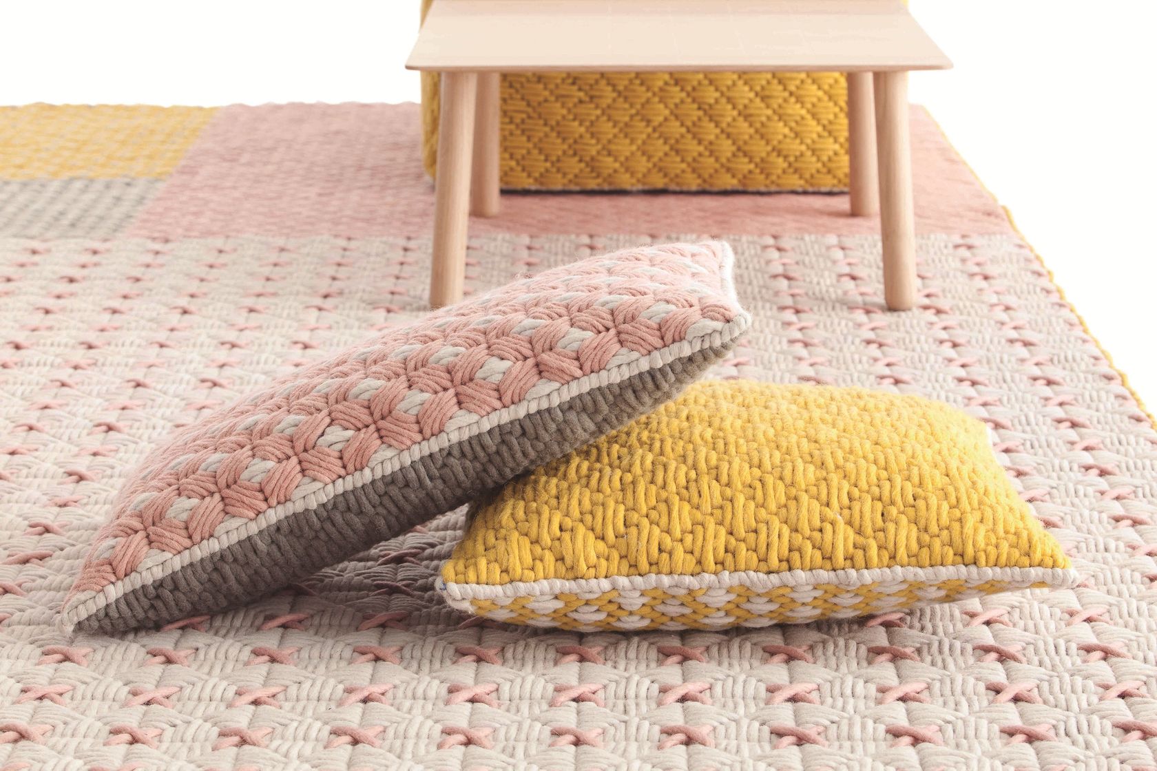 SILAÏ | Square cushion By GAN design Charlotte Lancelot