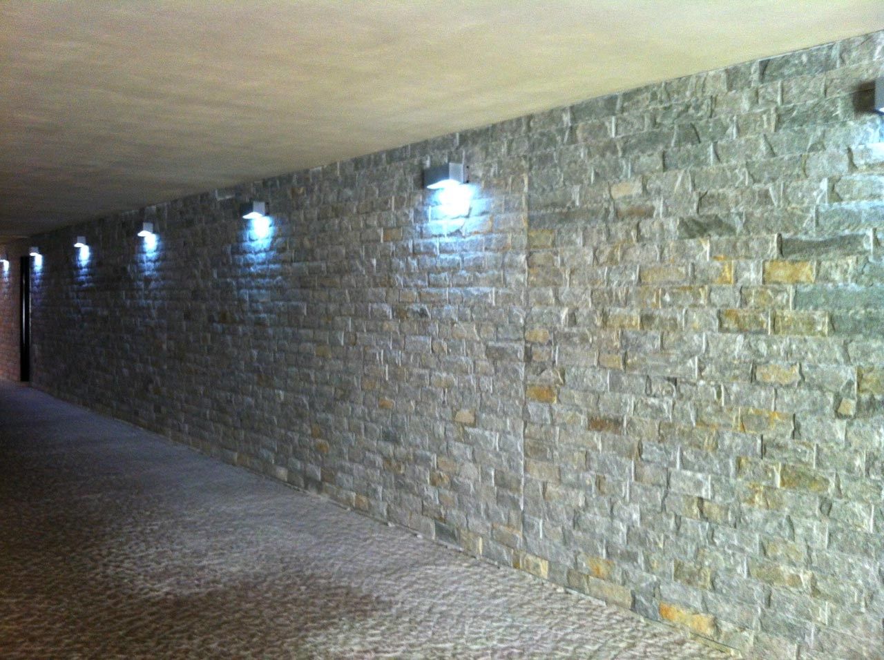 SILVER COAST | Natural stone wall tiles By B&B Rivestimenti Naturali