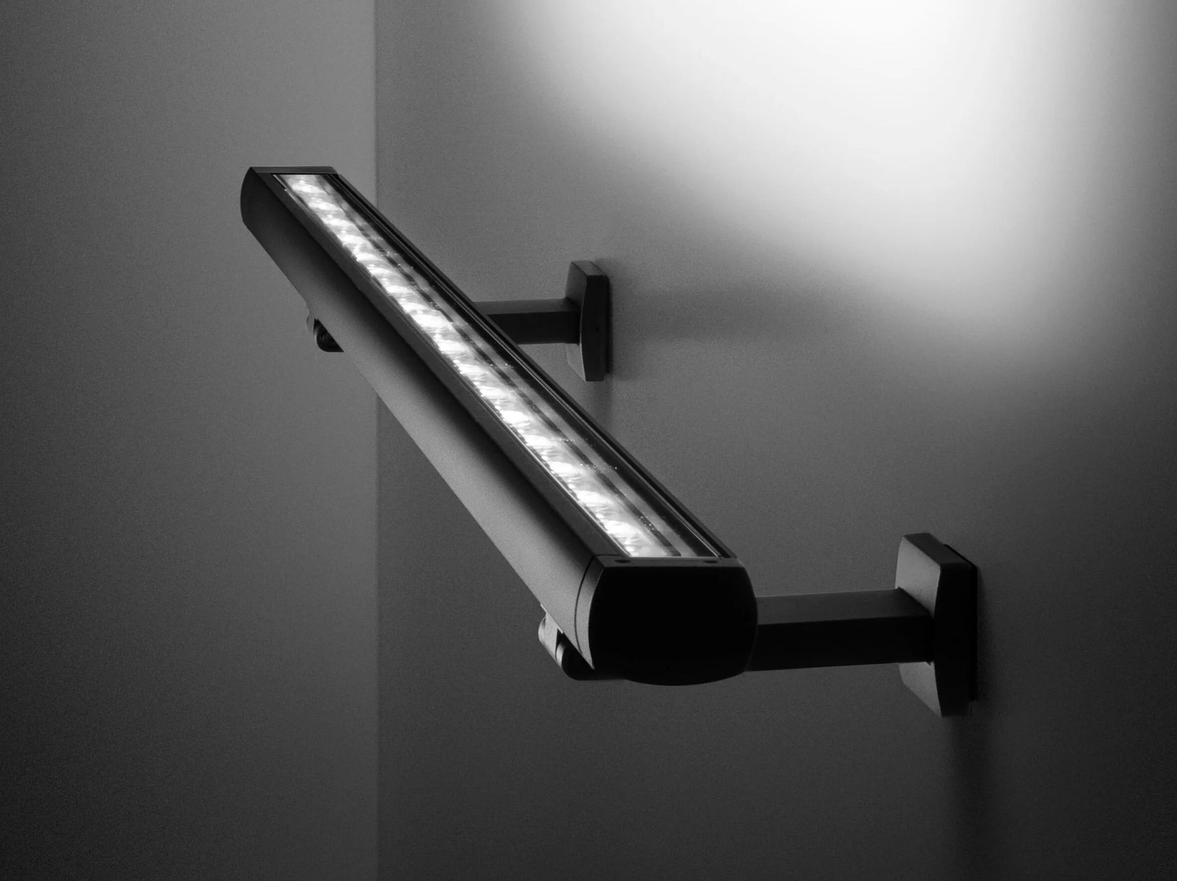 SIMES: Lighting for facades and outdoor spaces | Archiproducts