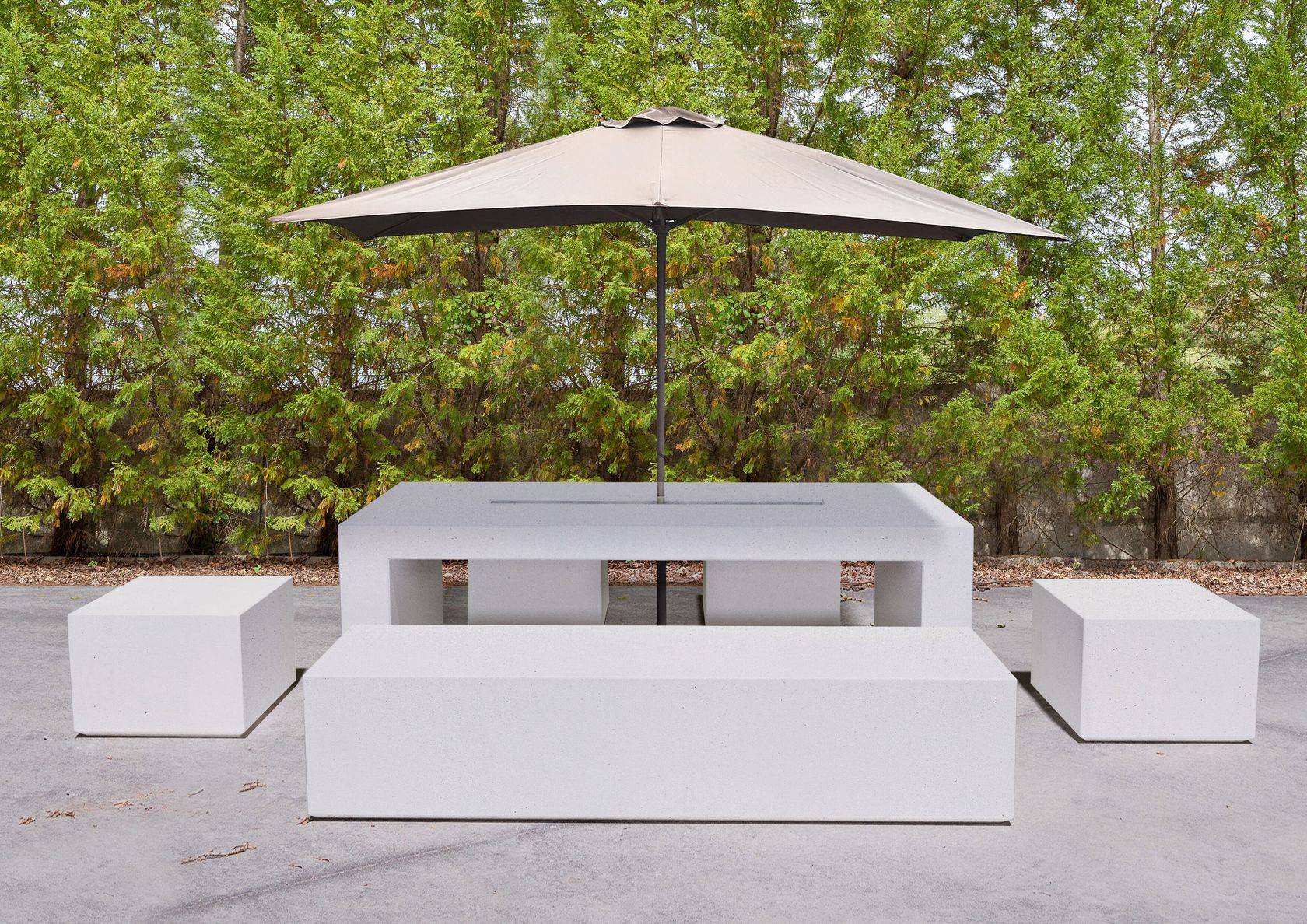 BOX TO BOX Modular backless concrete bench By SIT | design João Carvalho