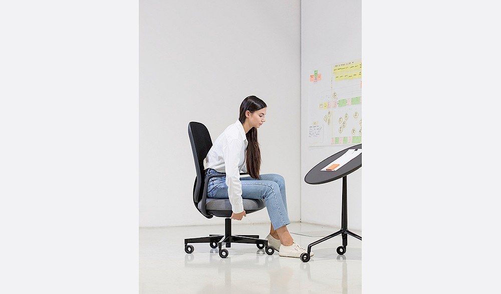 Swivel fabric office chair with armrests SKATE By Sitland design ...