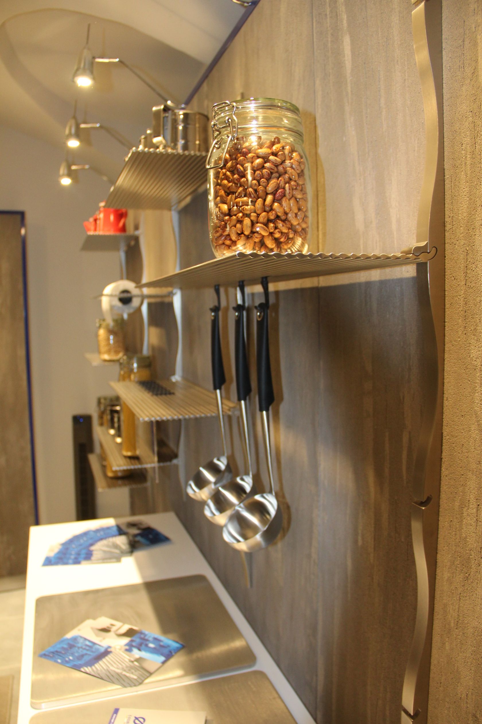 System for kitchen accessories SKYLINE KITCHEN By Cosma