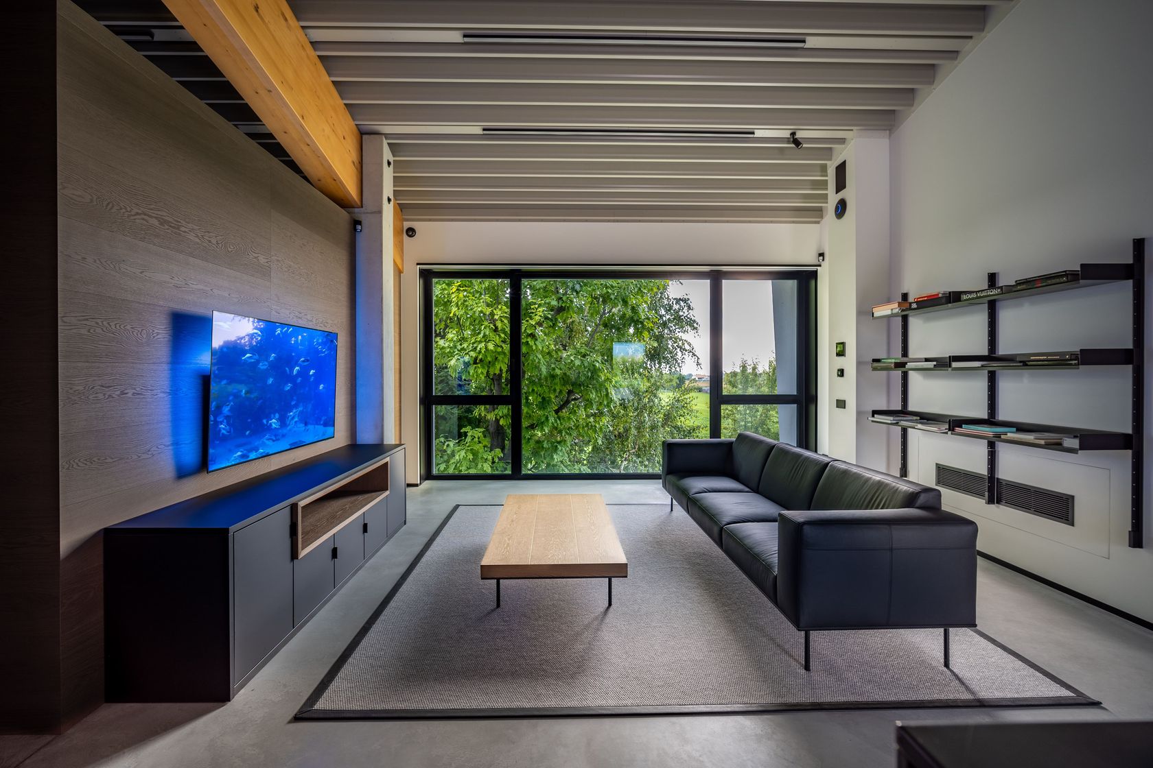 SKYSENSE Continuous flooring By Isoplam