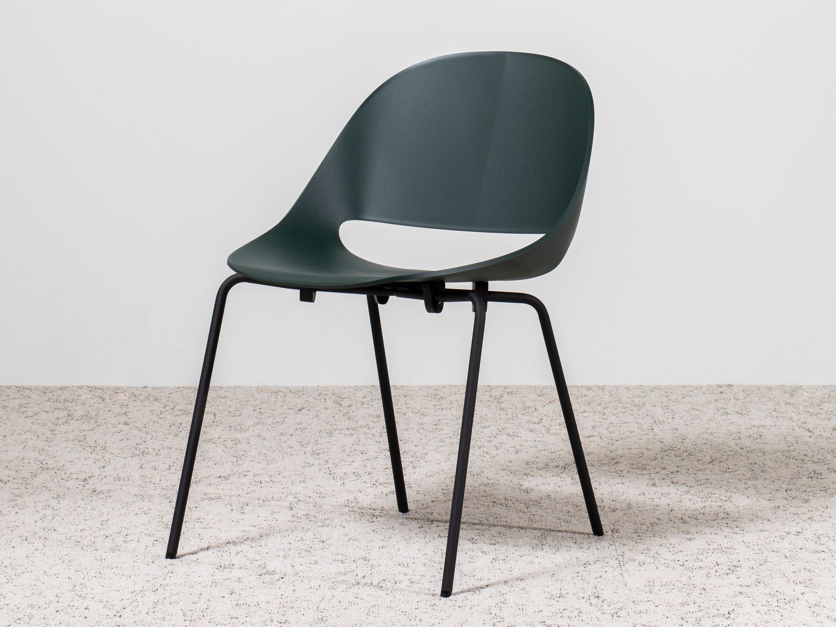 SLL18 | Chair By Bulo design Léon Stynen