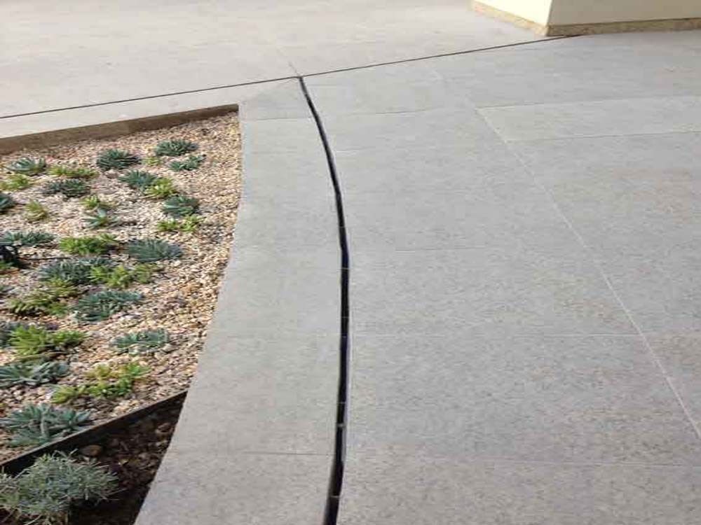 SLOT GRATING Drainage channel and part By ULMA Architectural Solutions