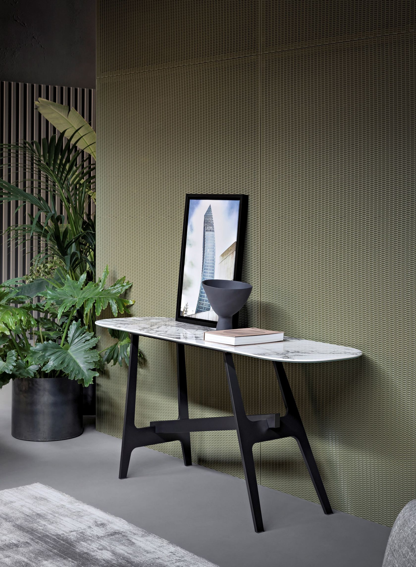 SLOT Oval console table By Bonaldo | design Giuseppe Viganò