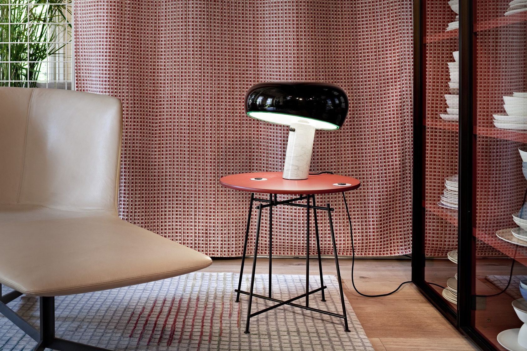 SNOOPY Table lamp By Flos | design Achille Castiglioni, Pier Giacomo ...