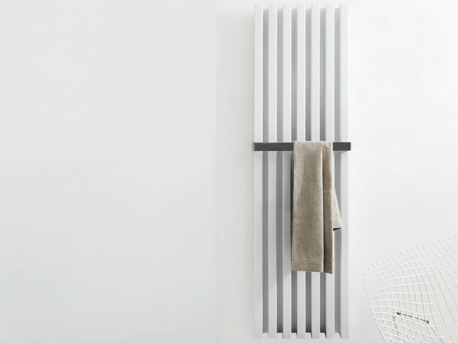 Termoarredo verticale a parete SOHO BATHROOM By Tubes Radiatori design ...