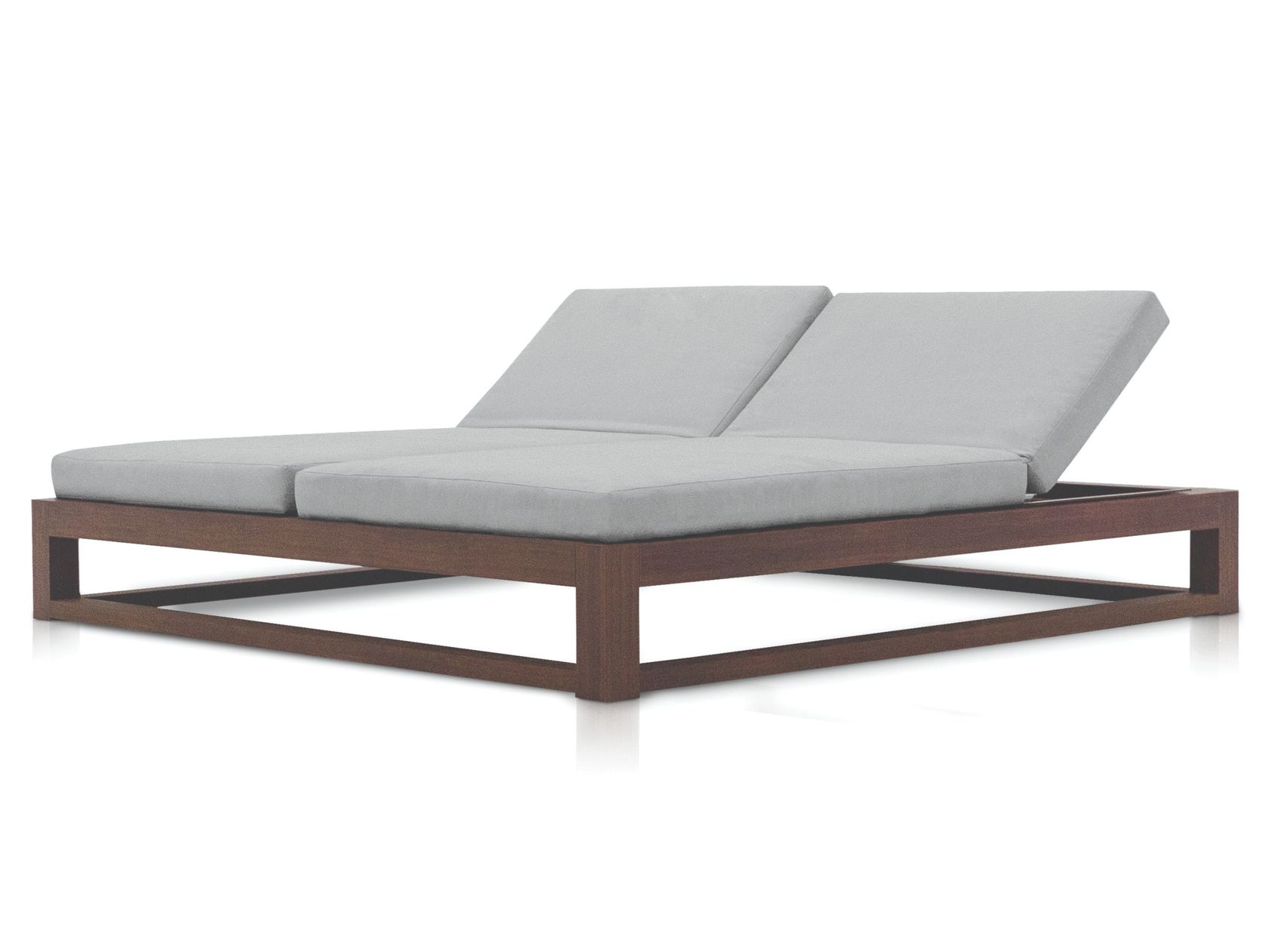 SOLANOX DOUBLE sun lounger By Tuuci design Dougan Clarke