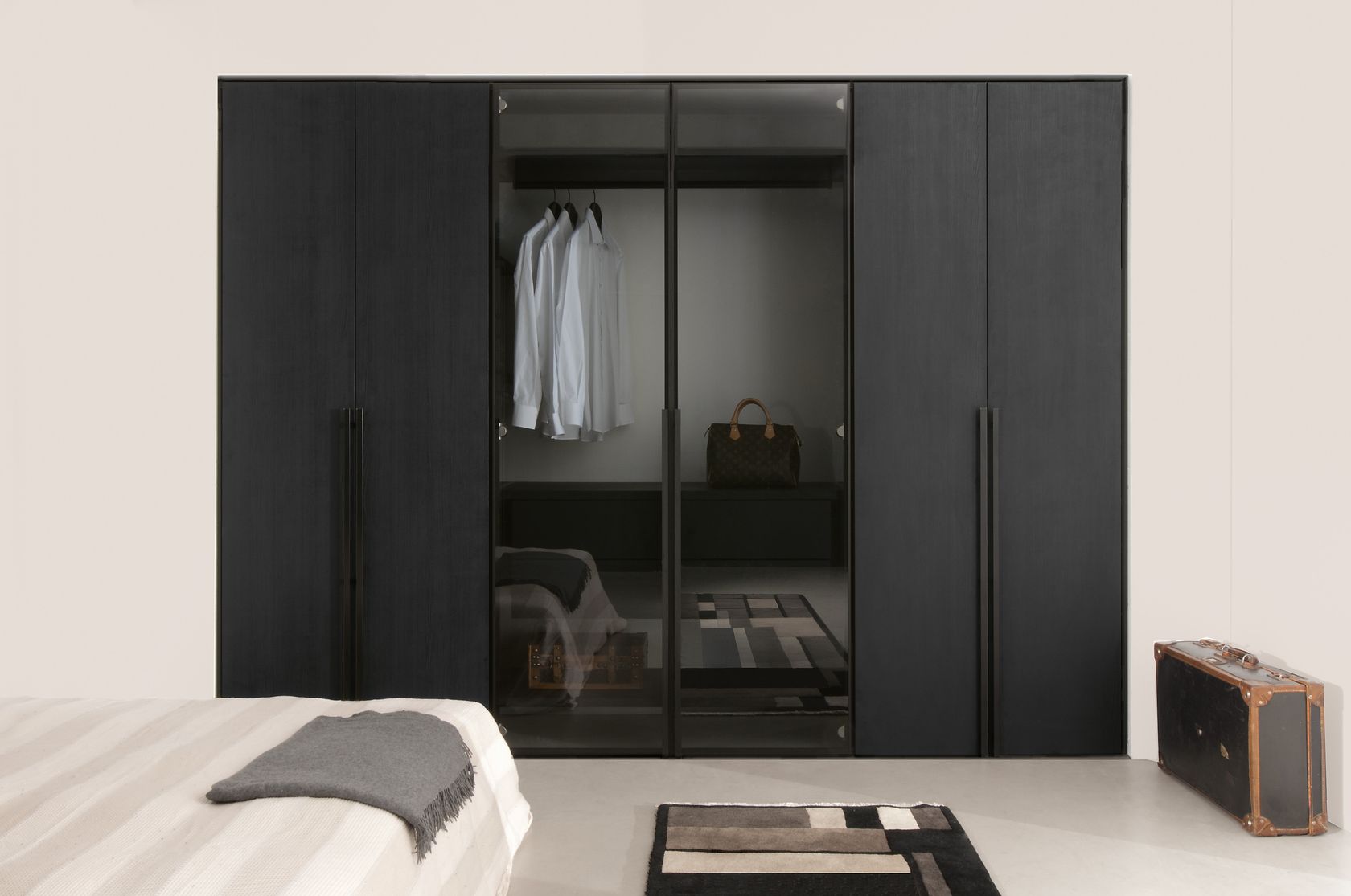 SOLO | Walk-in wardrobe By ALBED by Delmonte