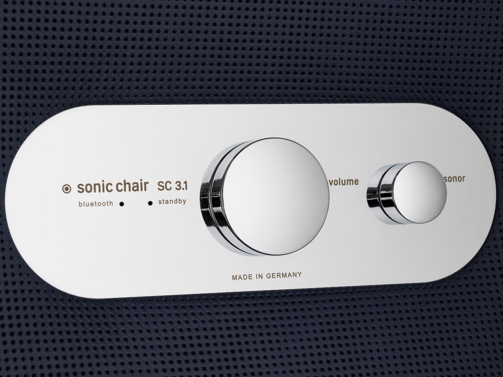 SONIC CHAIR - FIRST CLASS Acoustic armchair with iPad By Sonic chair ...