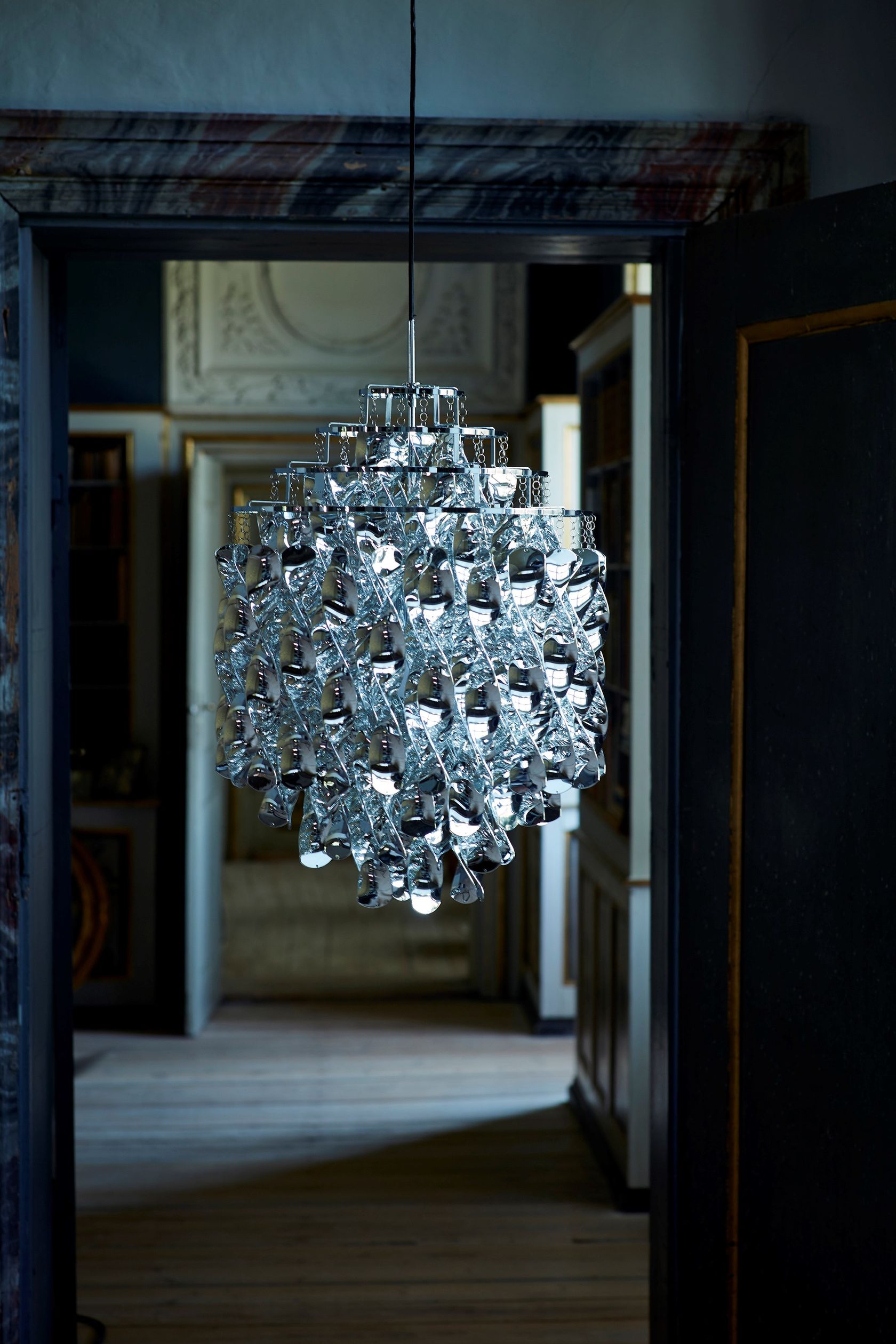 Direct-indirect light pendant lamp SPIRAL SP01 By Verpan design Verner ...