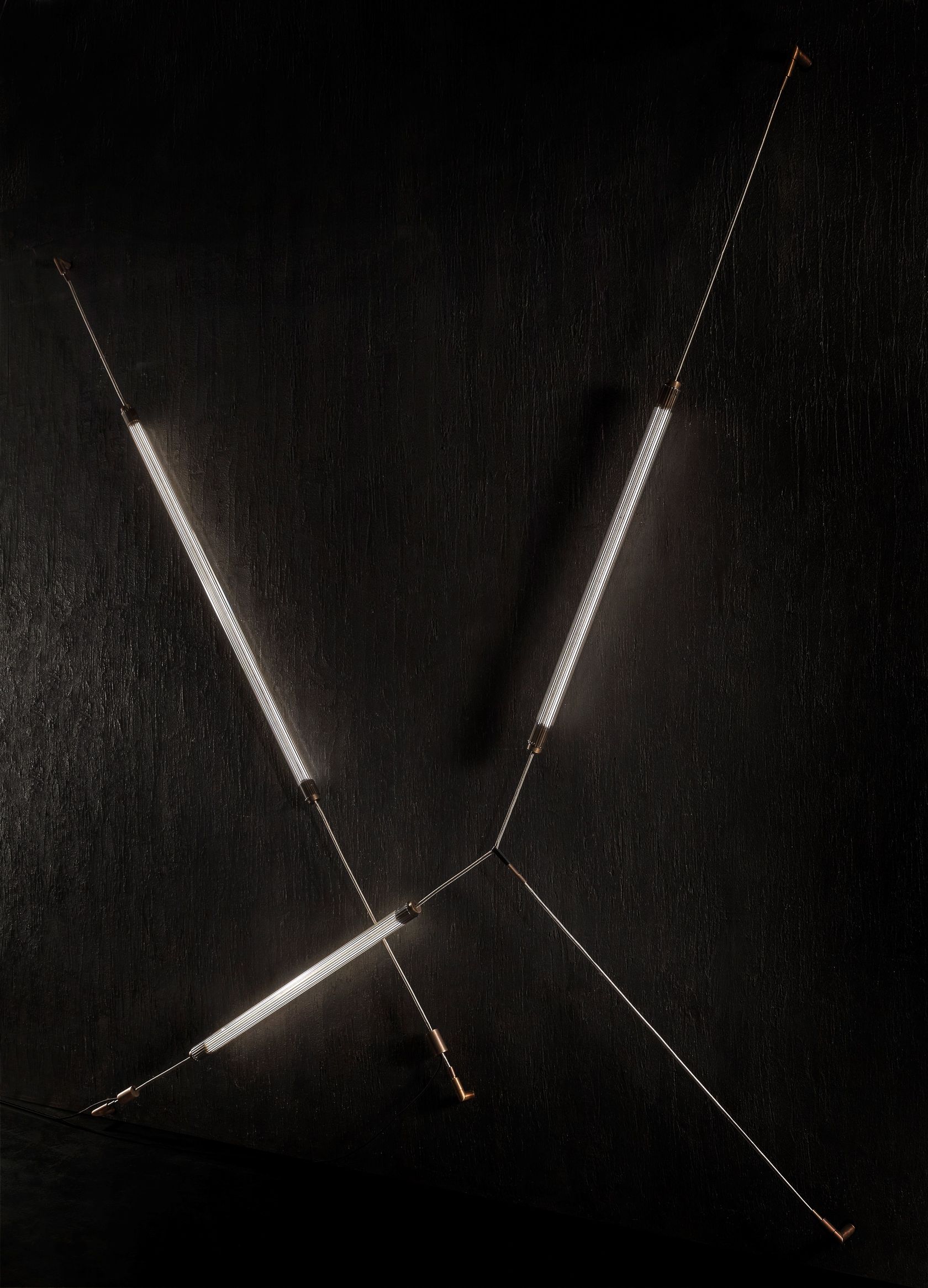 SPYDER wall lamp By Henge design Massimo Castagna
