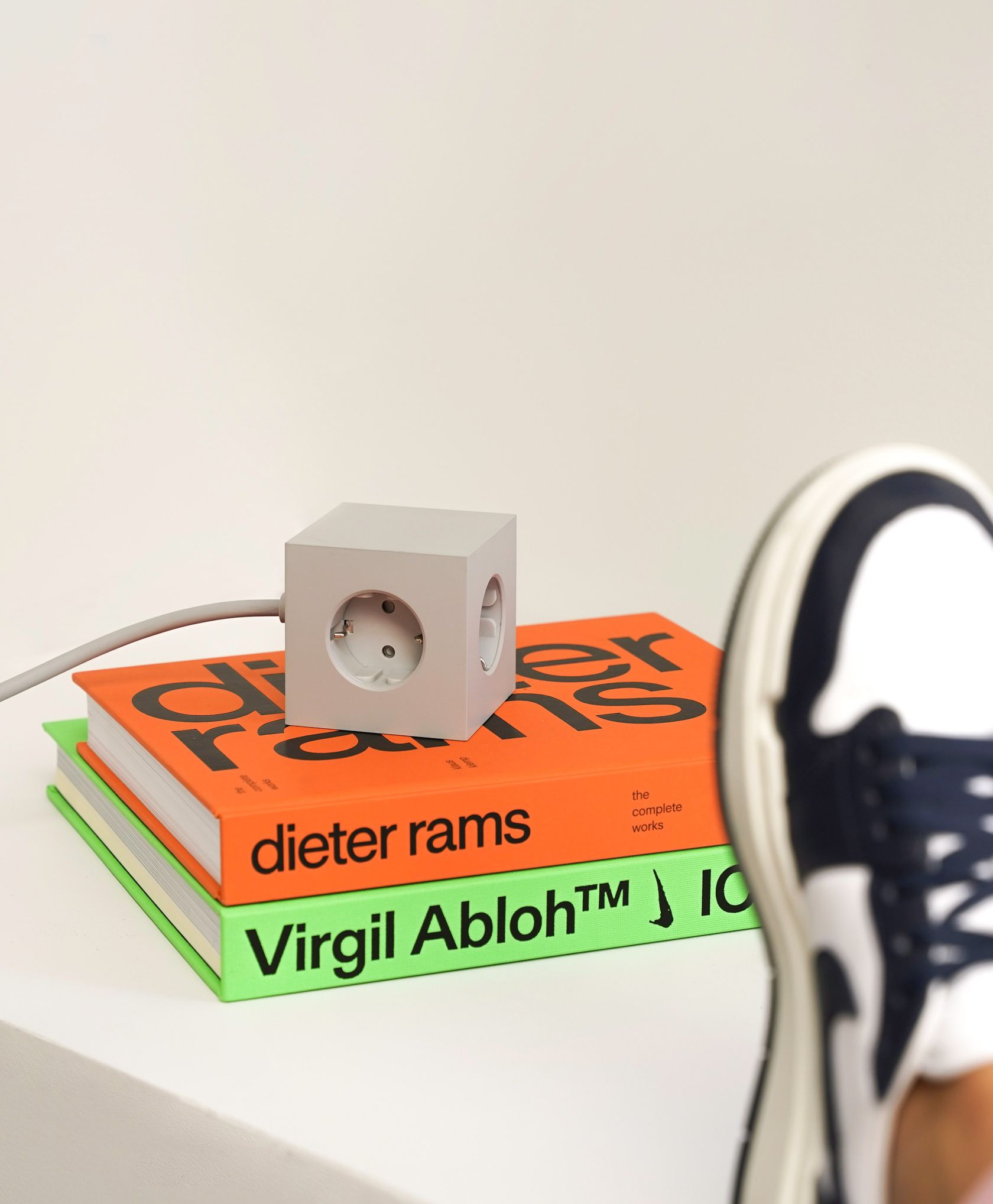 SQUARE 1 | Plastic electrical socket By Avolt design Avolt design studio