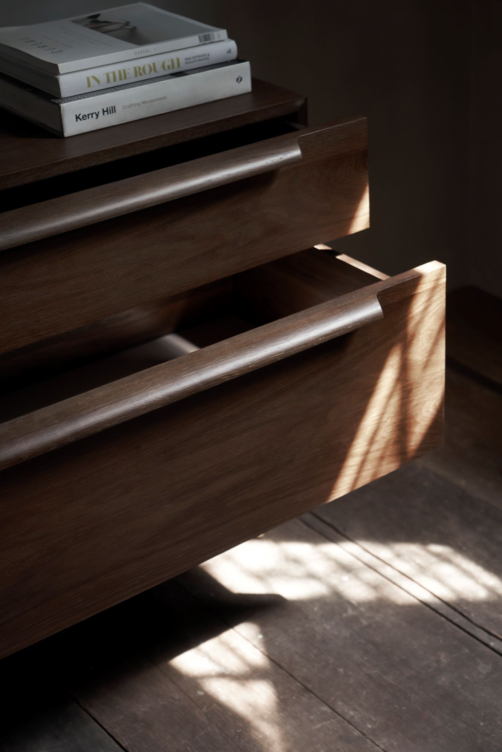 STACKING HIGH Steel and wood sideboard with drawers By District Eight
