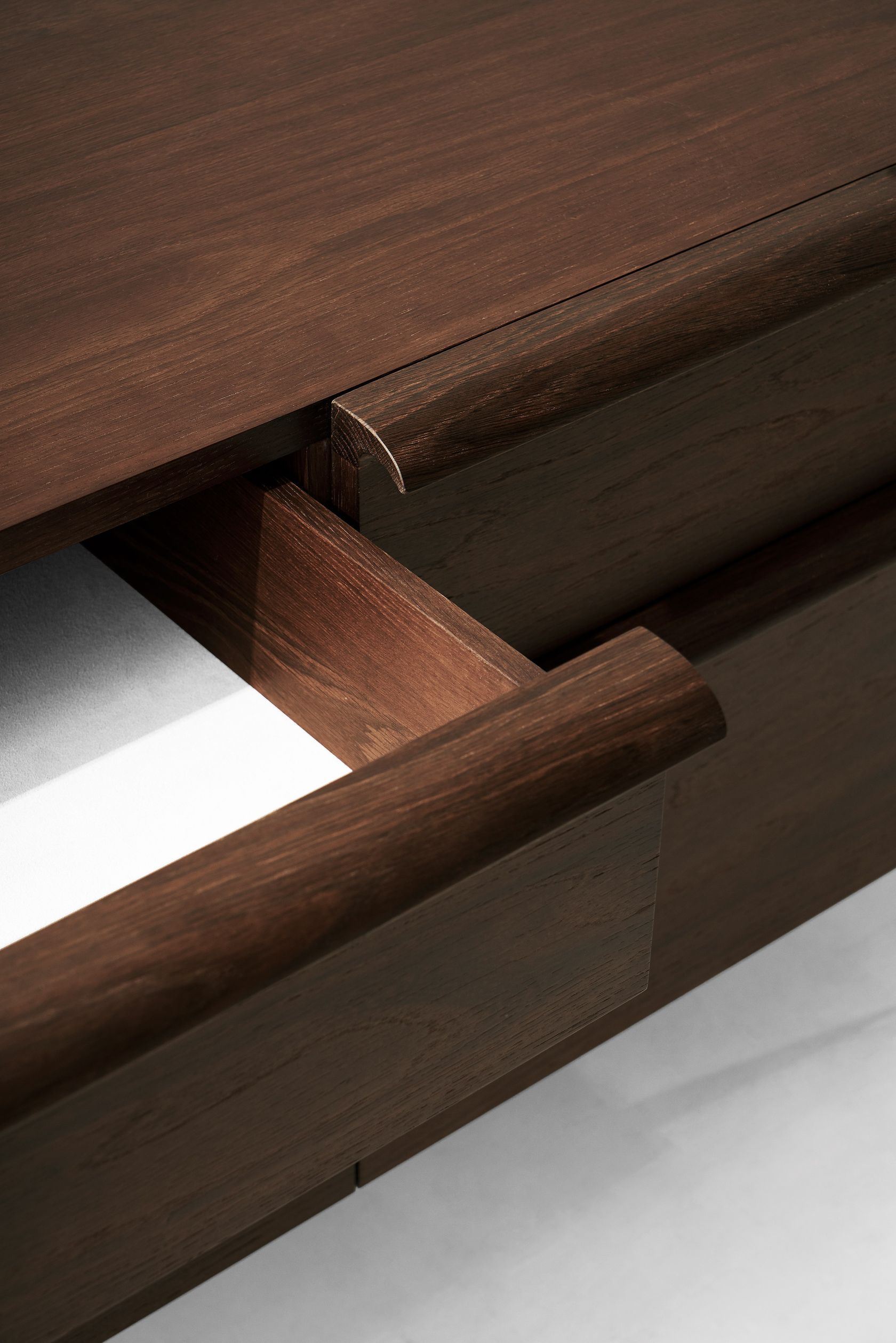 STACKING HIGH Steel and wood sideboard with drawers By District Eight