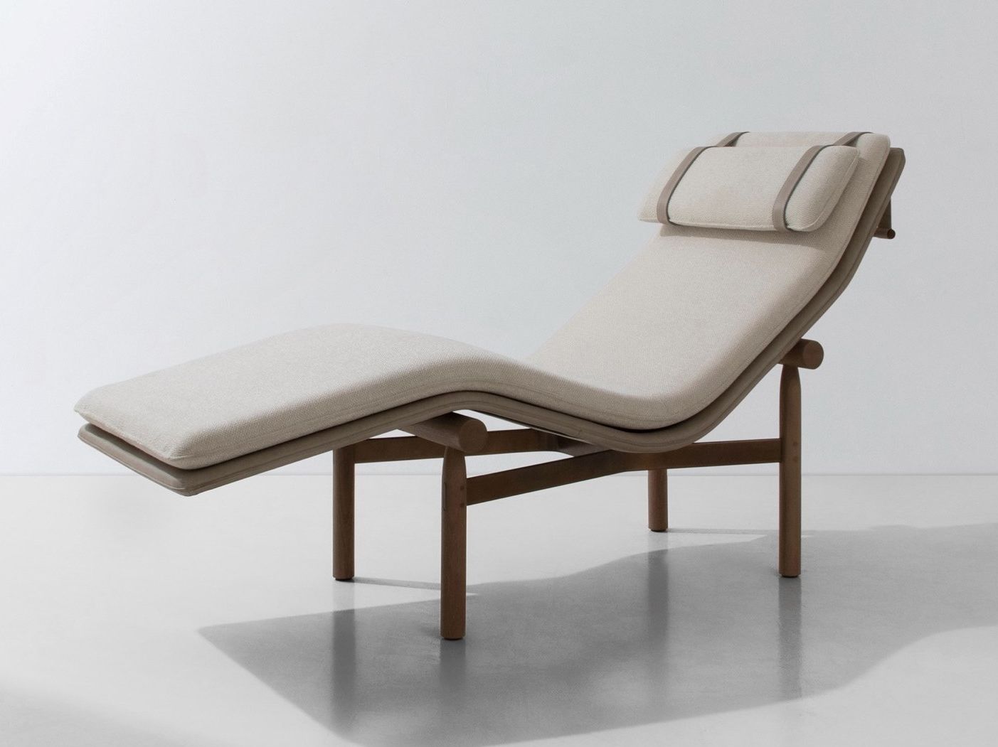 Chaise longue | In pelle, con braccioli, di design | Archiproducts