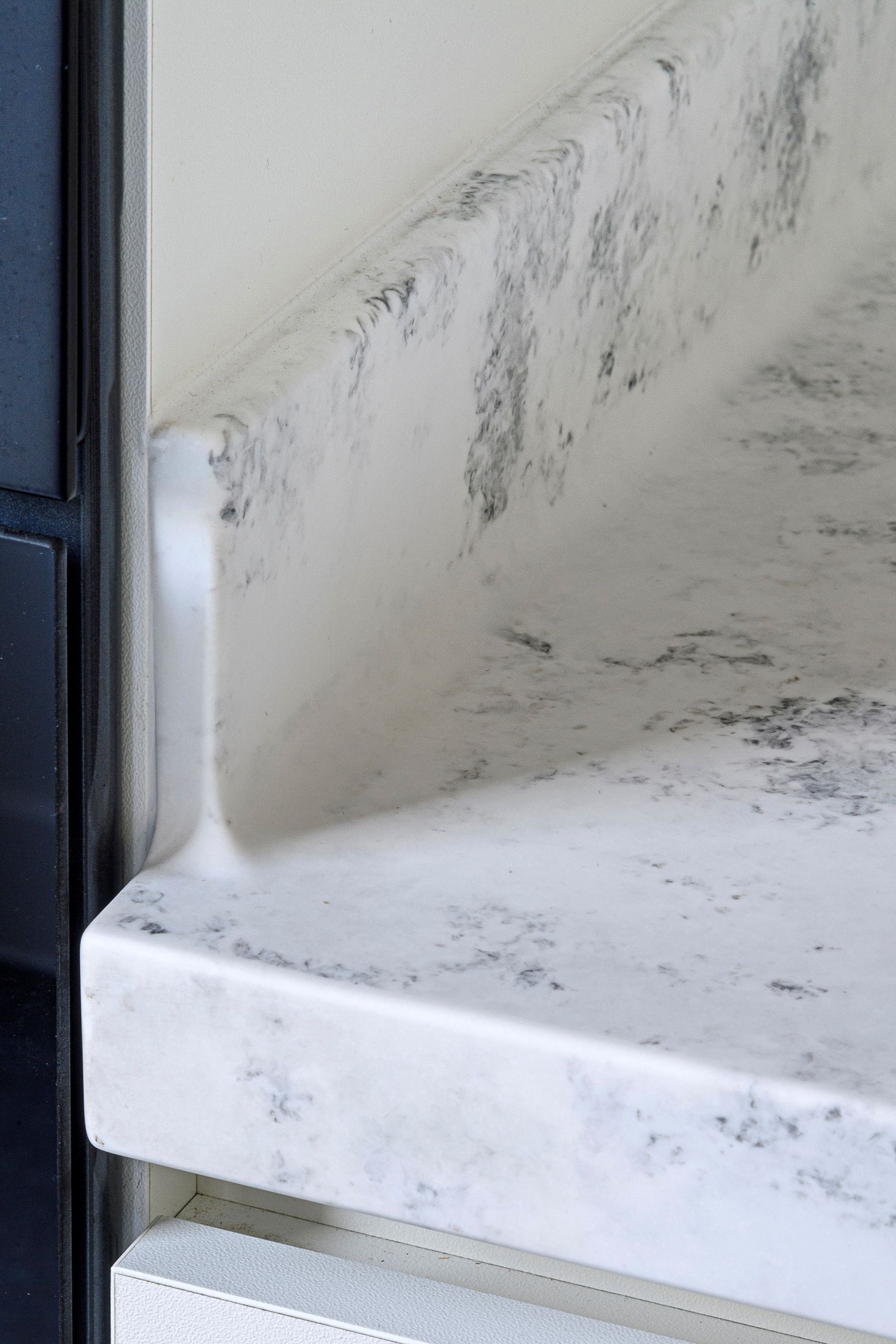 AVONITE® VEINED PATTERNS Solid surface material By Avonite®