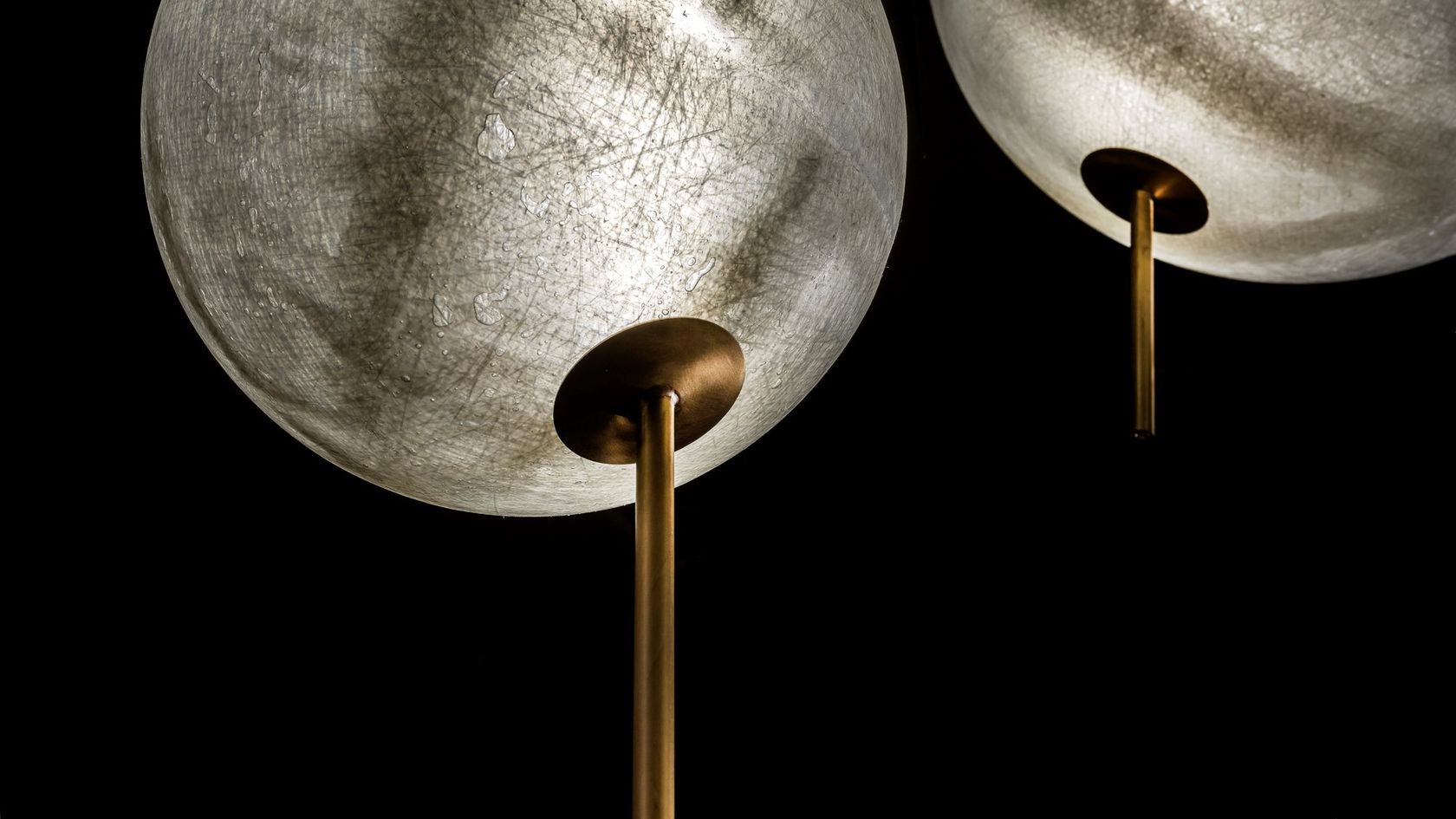 LED fiberglass pendant lamp SUPERB - ALL By Henge design Massimo Castagna