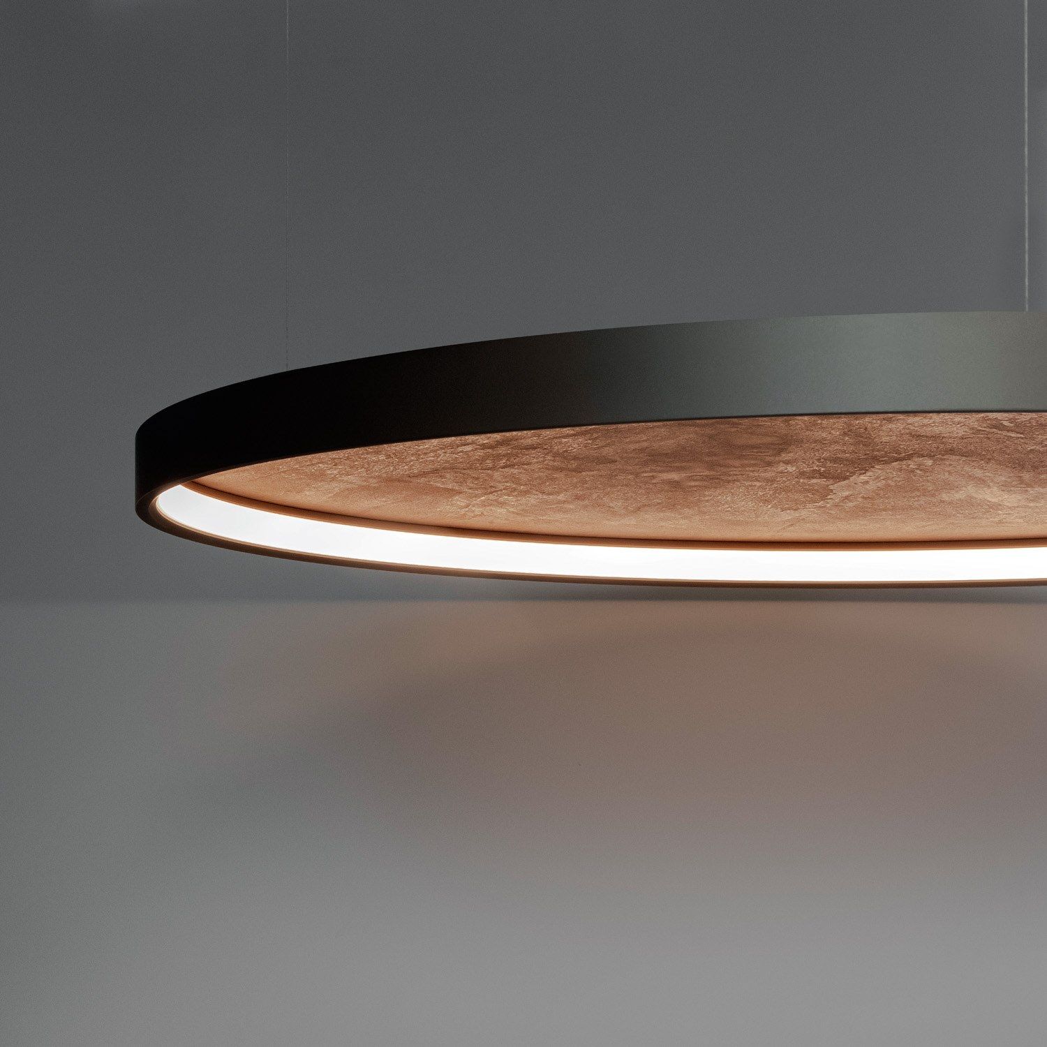 SUPERLOOP PLUS HC SBL lampada a sospensione By Delta Light