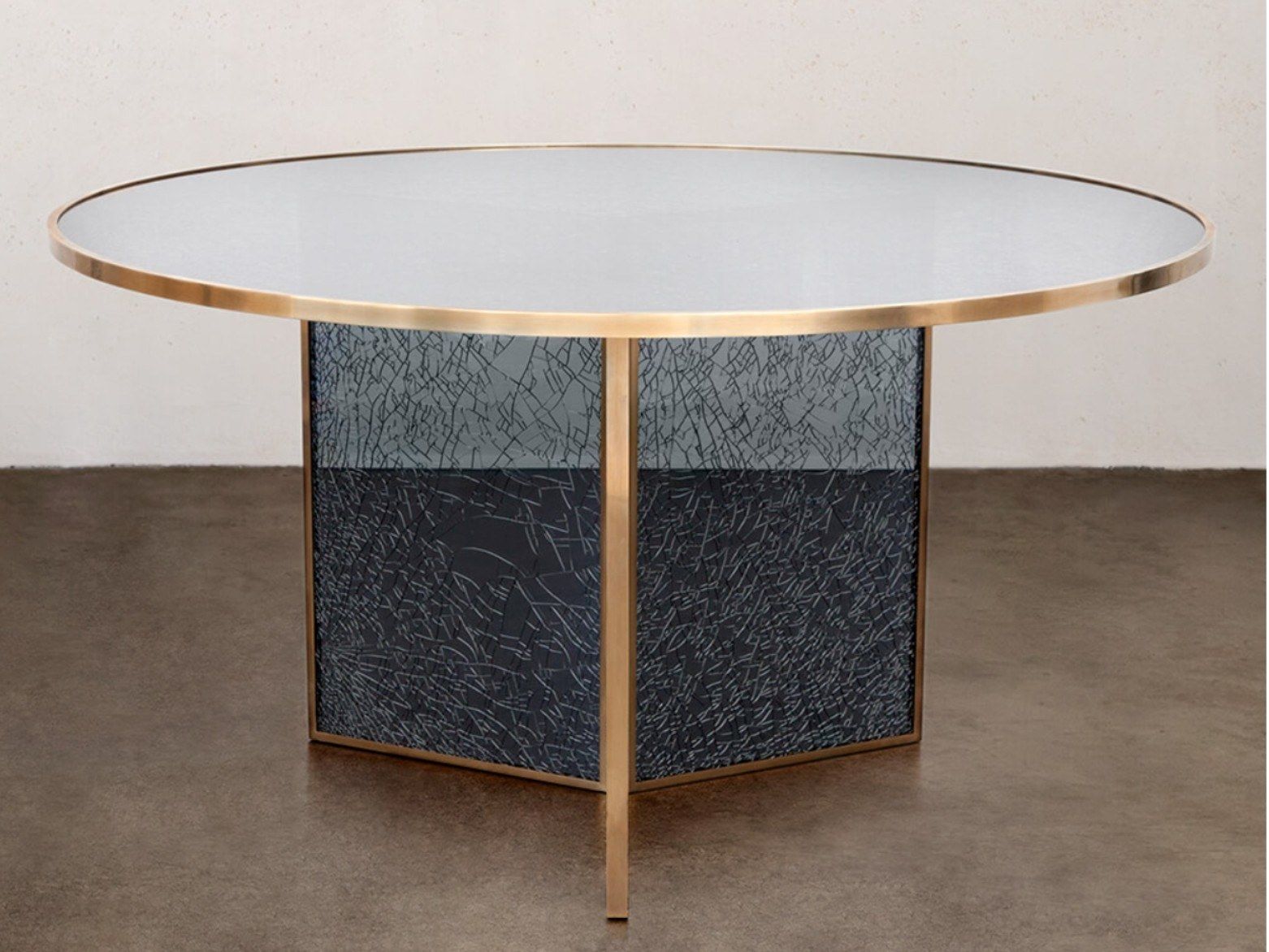 SUPERLUXE FRACTURED | Round table By Kelly Wearstler design Kelly Wearstler