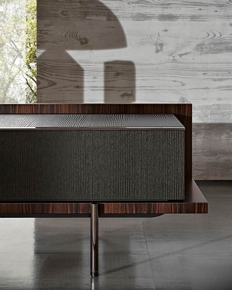 SUPERQUADRA Sideboard in rosewood and ash By Minotti | design studio mk27