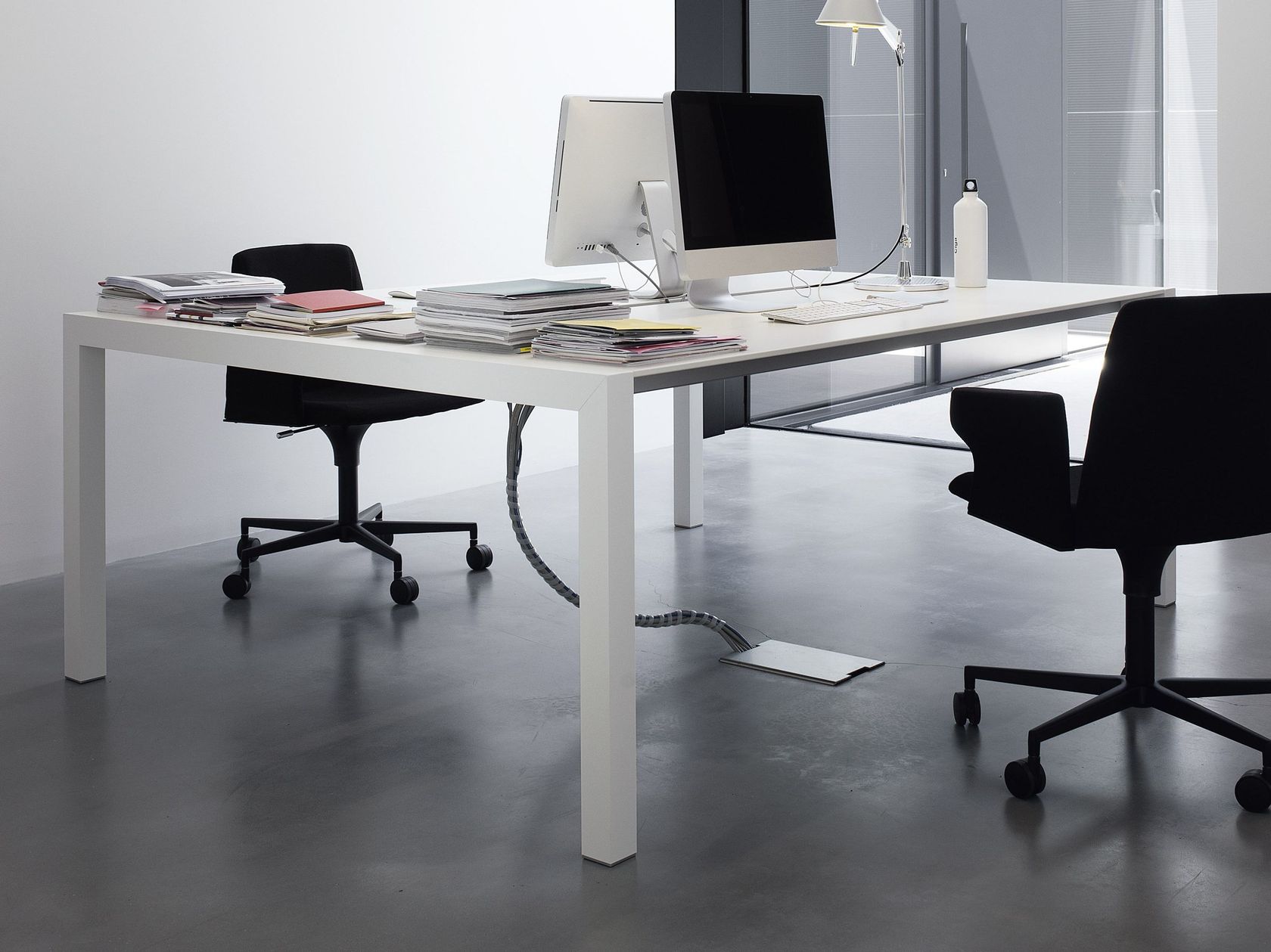 Kristalia Extendable Tables, Between Oriental Inspiration and Essential ...
