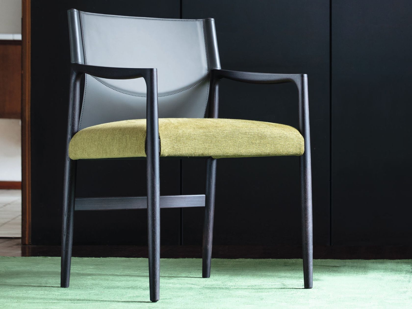 SVEVA | 椅子 椅子 By Porada | design Buratti Architetti