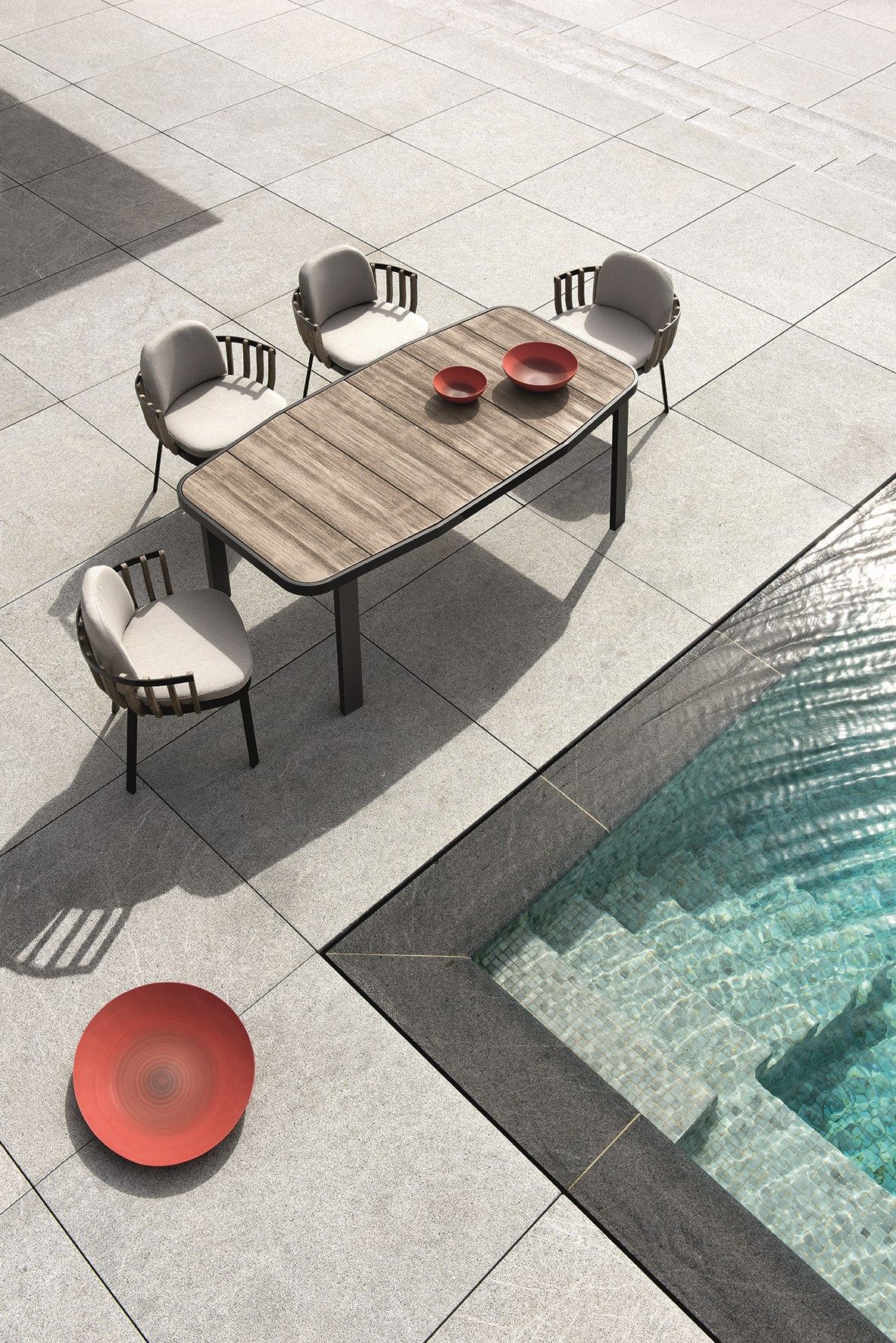 SWING Teak garden chair with armrests By Ethimo | design Patrick Norguet