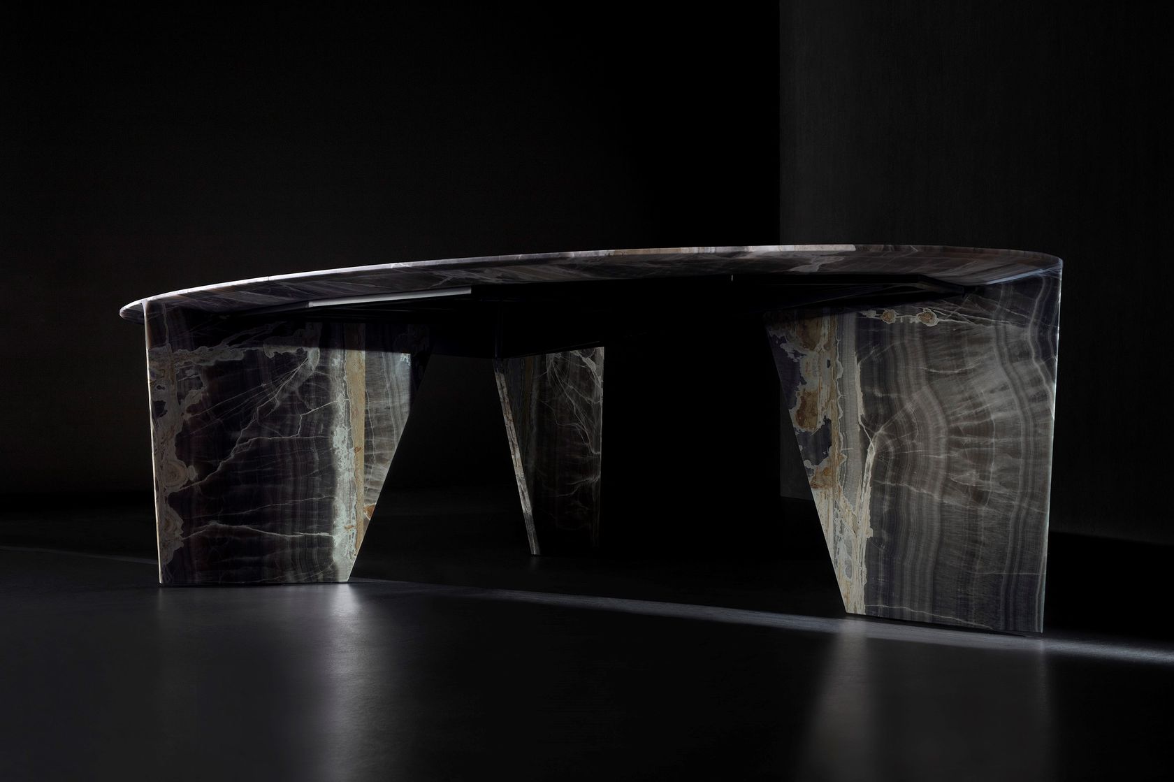 Oval marble table SYNAPSE By Henge design Massimo Castagna