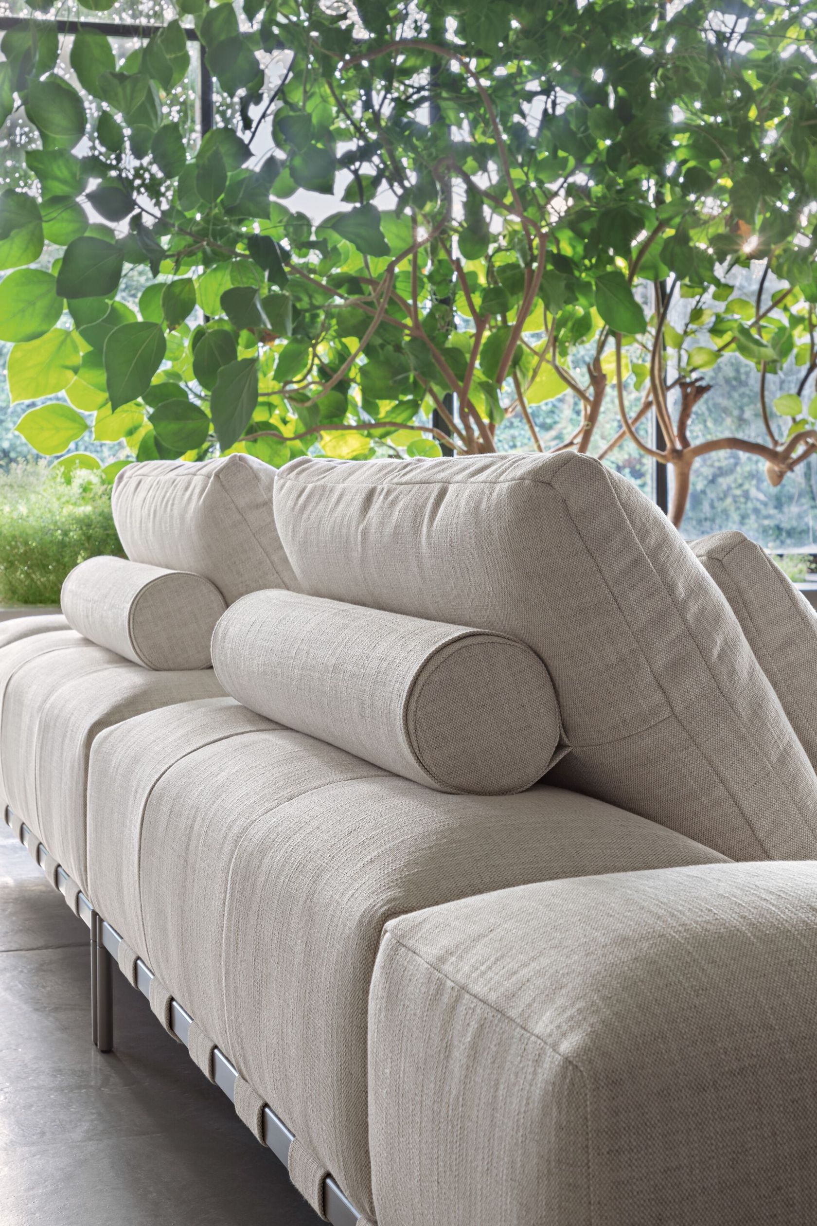 PIXEL LIGHT INDOOR Sectional fabric sofa By Saba Italia | design Sergio ...