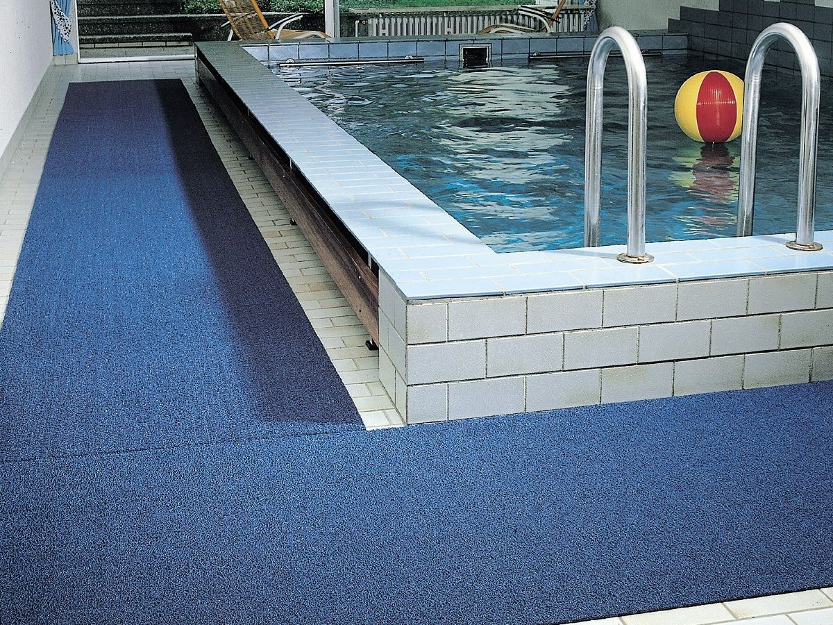 SAFETY-WALK™ WET AREA MATTING 1500 Paillasson technique By 3M Italia