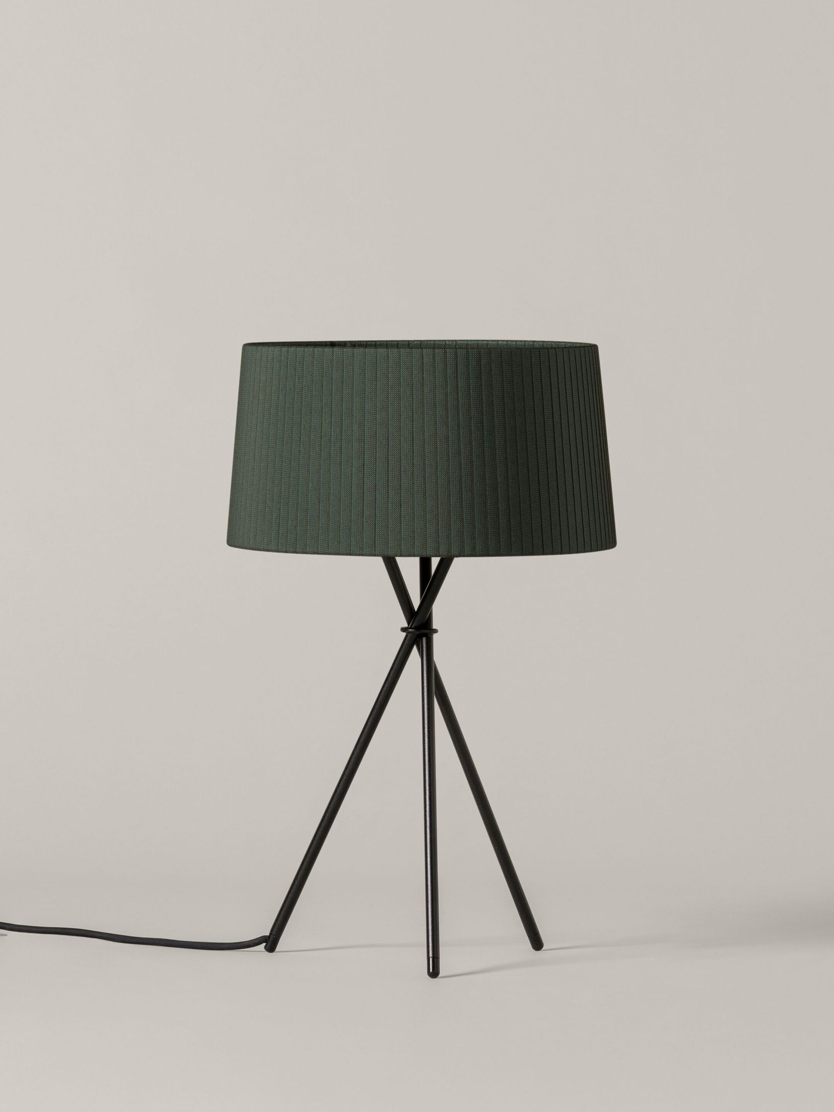 TRÍPODE G6/TRÍPODE M3 Table lamp By Santa & Cole