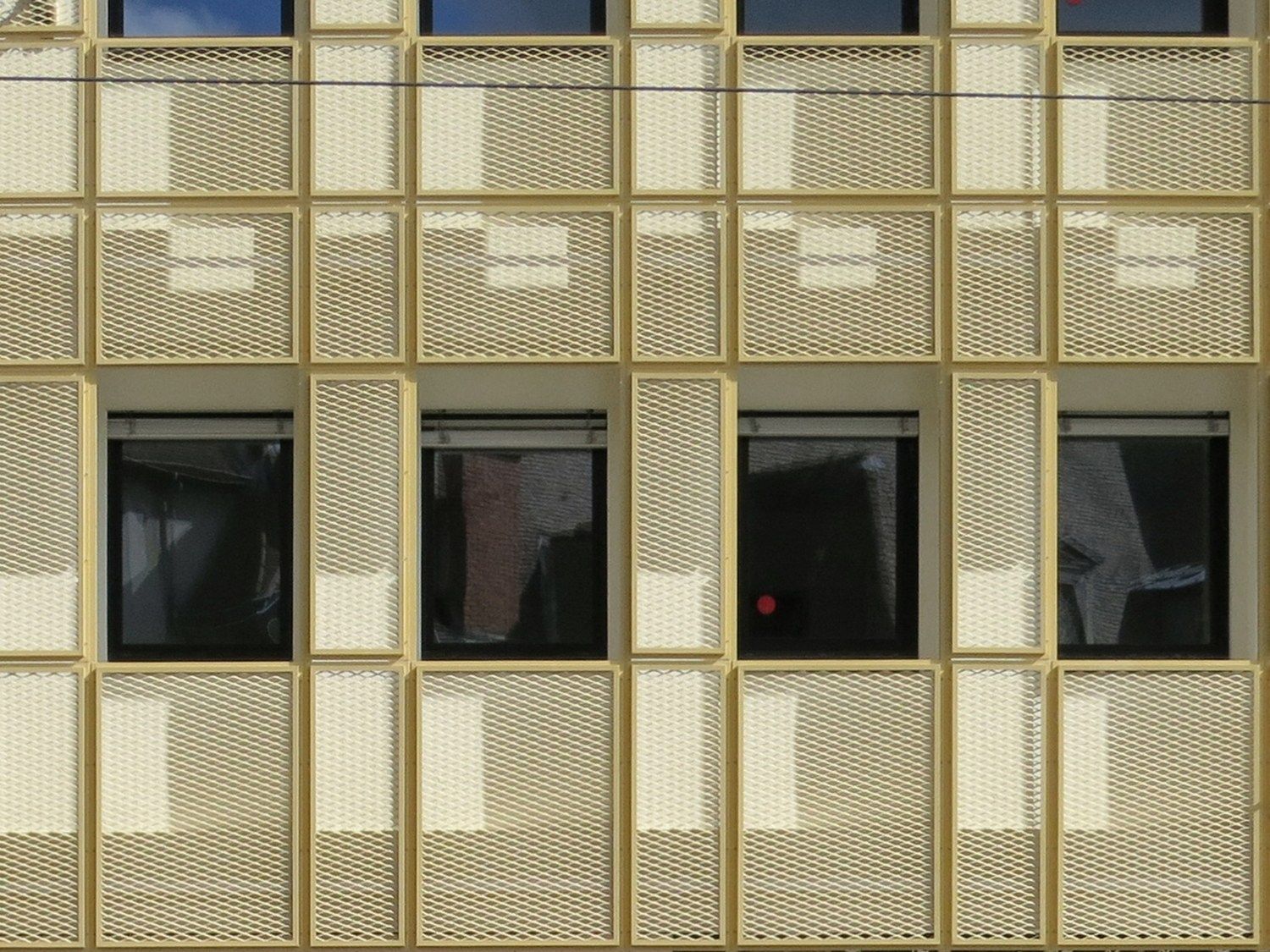 Expanded metal Stretched mesh for facade finish FAÇADE By METAL DEPLOYE