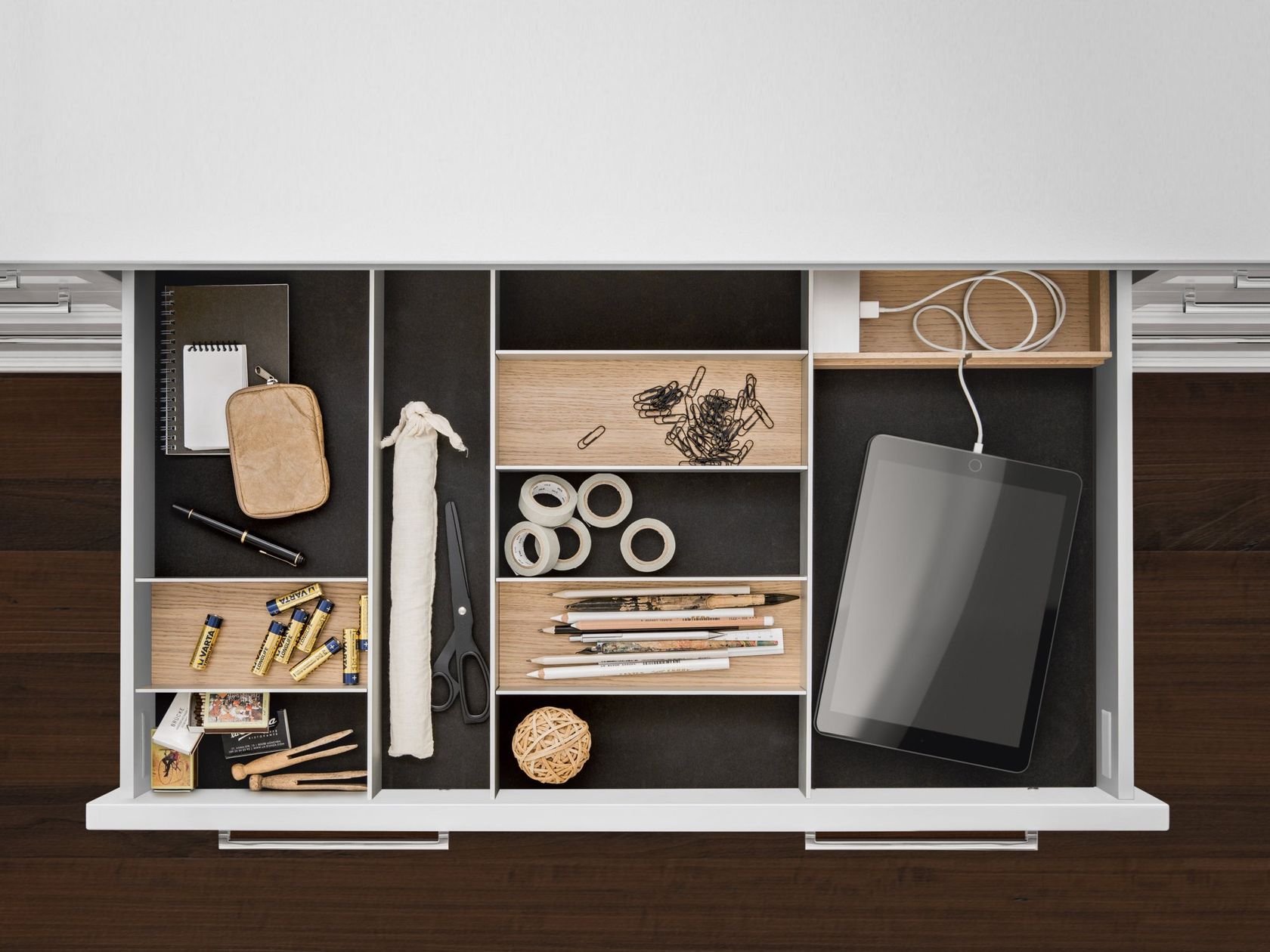 Sliding drawer system Внутреннее наполнение для кухни By SieMatic