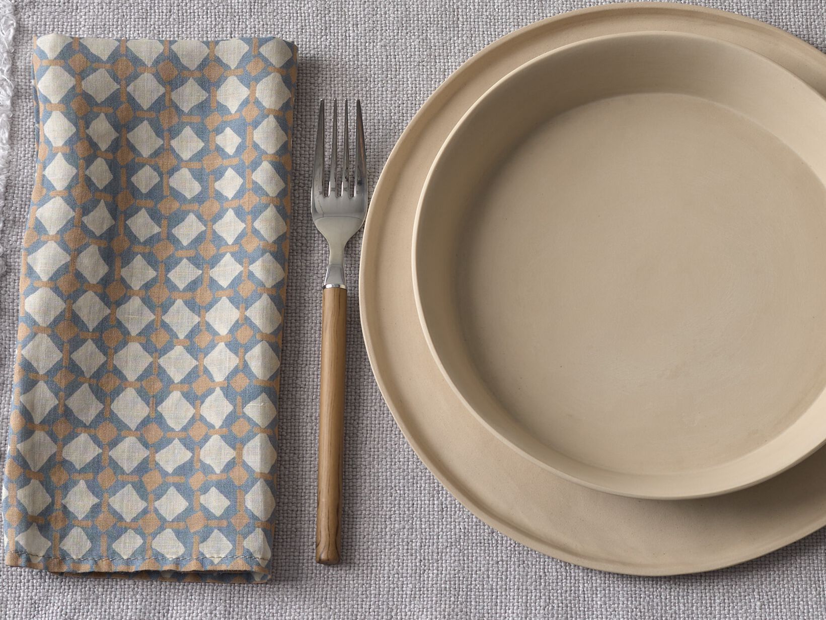 New Society Limonta textiles for the bedroom, living room, table and ...