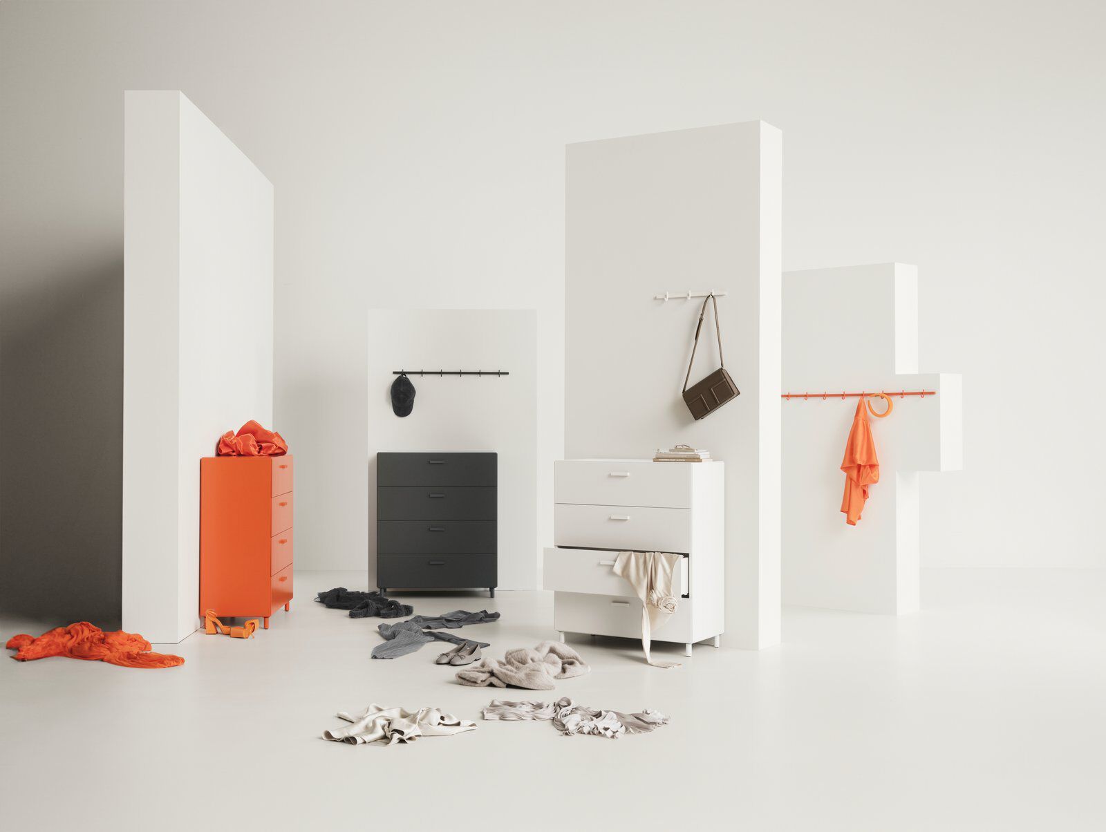 RELIEF Coat rack By String Furniture