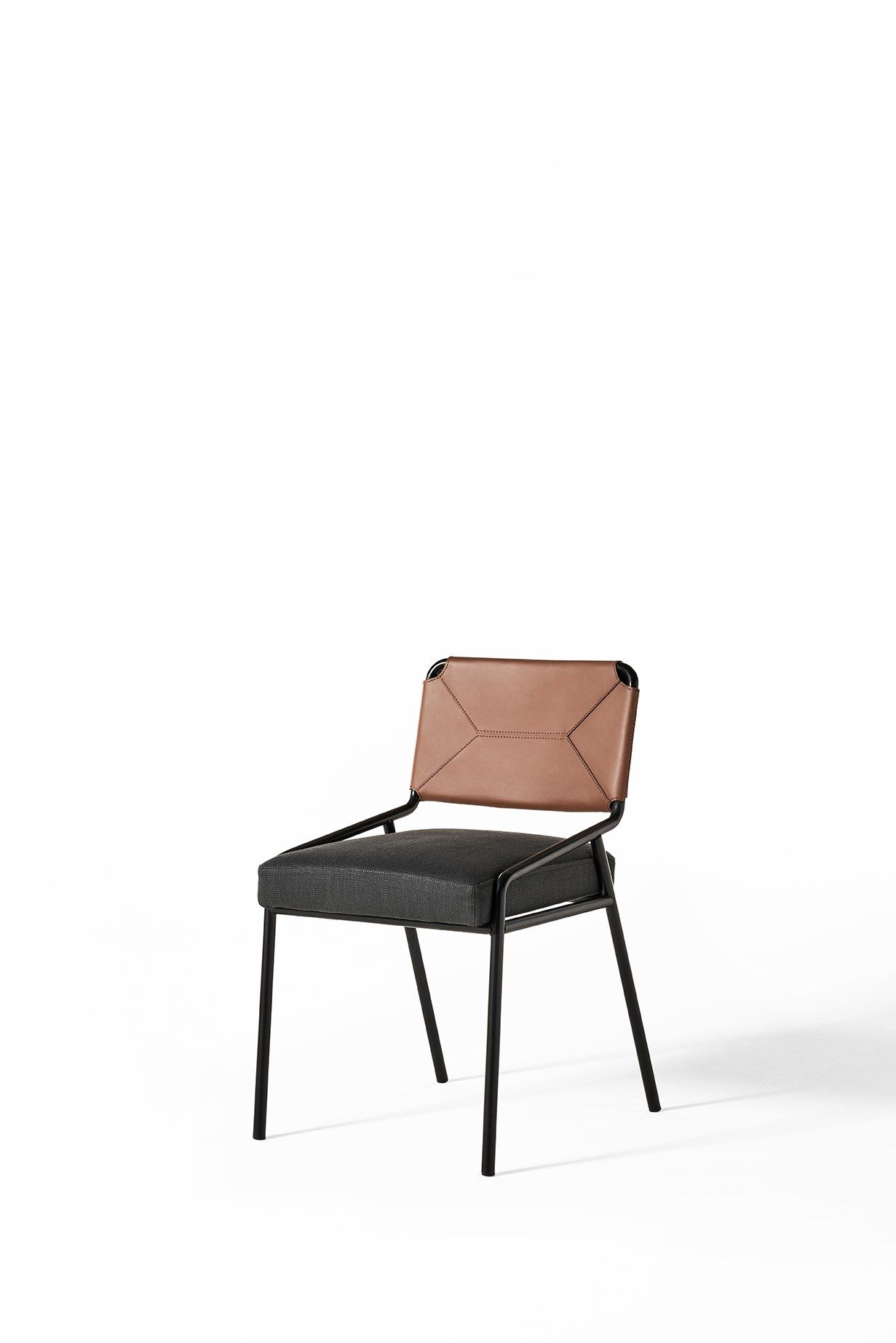 TAI Fabric and leather chair By Meridiani | design Andrea Parisio