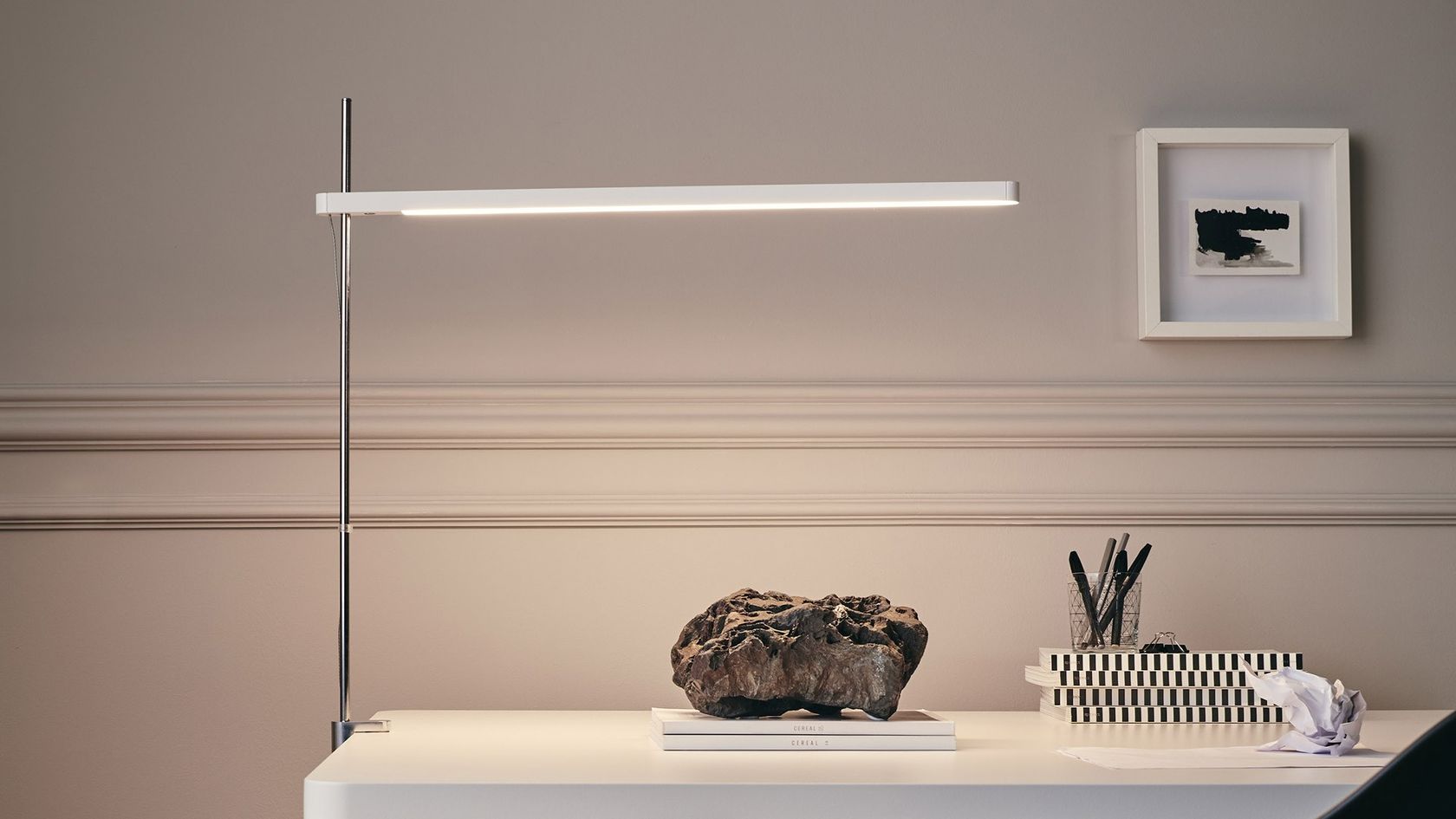 TALAK PROFESSIONAL Lampada da tavolo ad altezza regolabile By Artemide ...