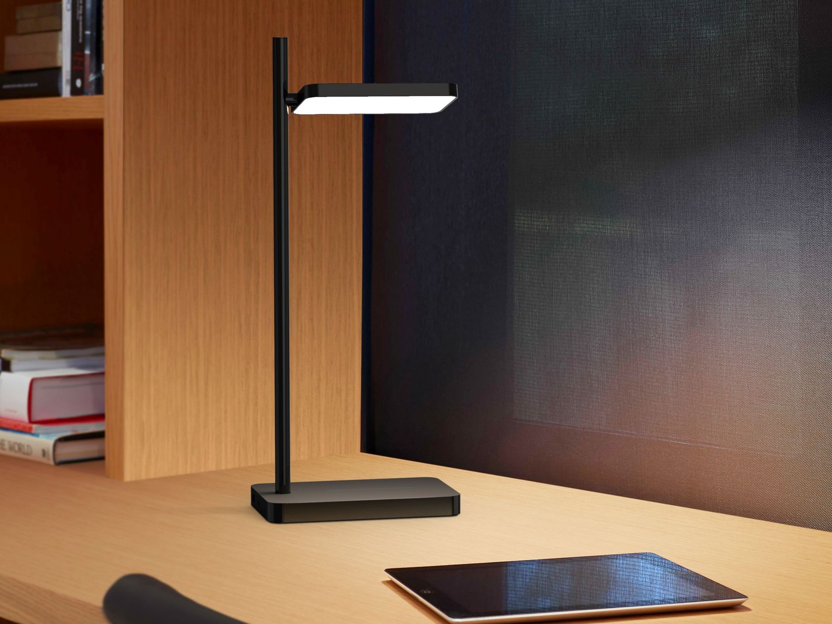 TALIA | Desk lamp By Pablo