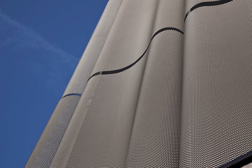 STILTECH Stretched mesh for facade finish By ITALFIM