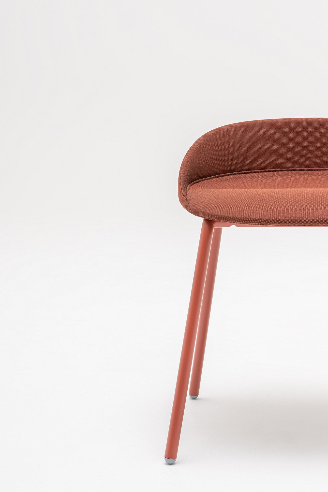 TEAM | Upholstered chair By MDD design Dirk Winkel