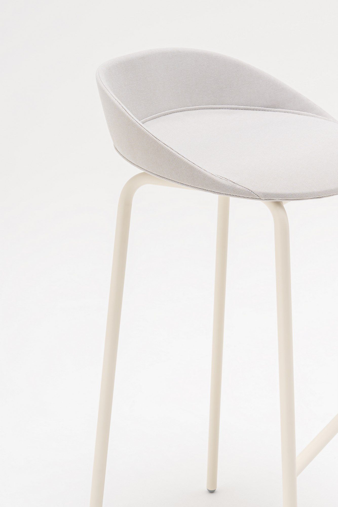 TEAM High fabric stool with footrest By MDD | design Dirk Winkel