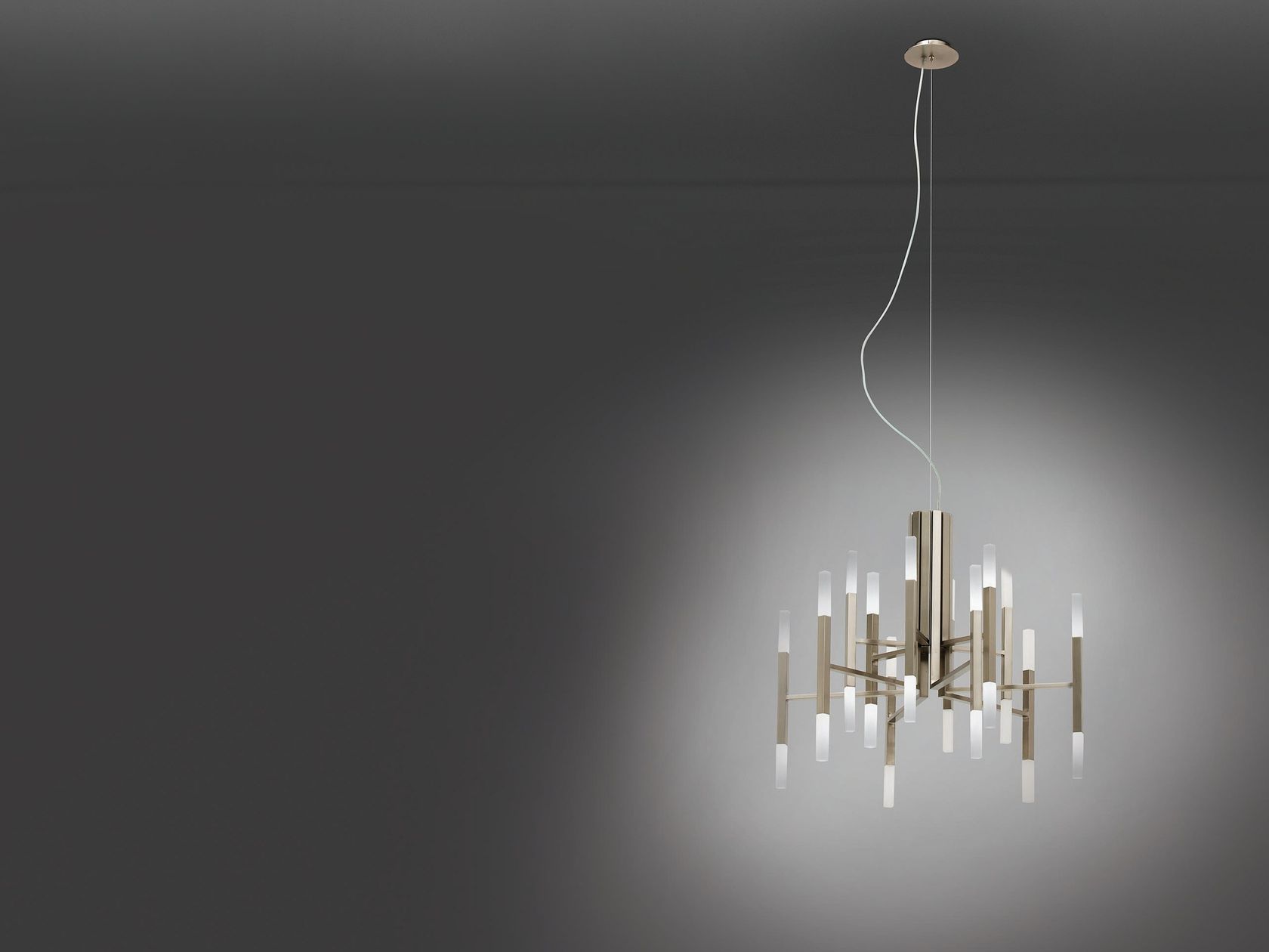 THE LIGHT 5150/18 Iron chandelier By Alma light