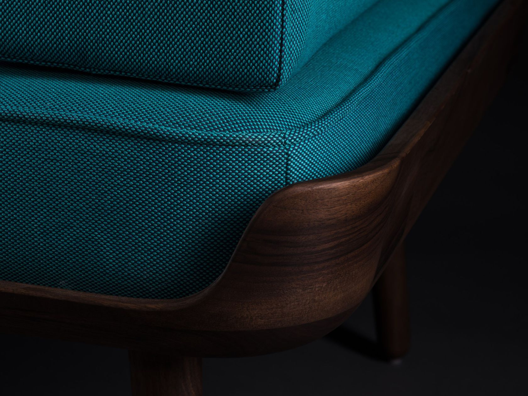 THOR | Day bed Tufted fabric day bed By Artisan | design Fahmida Lam