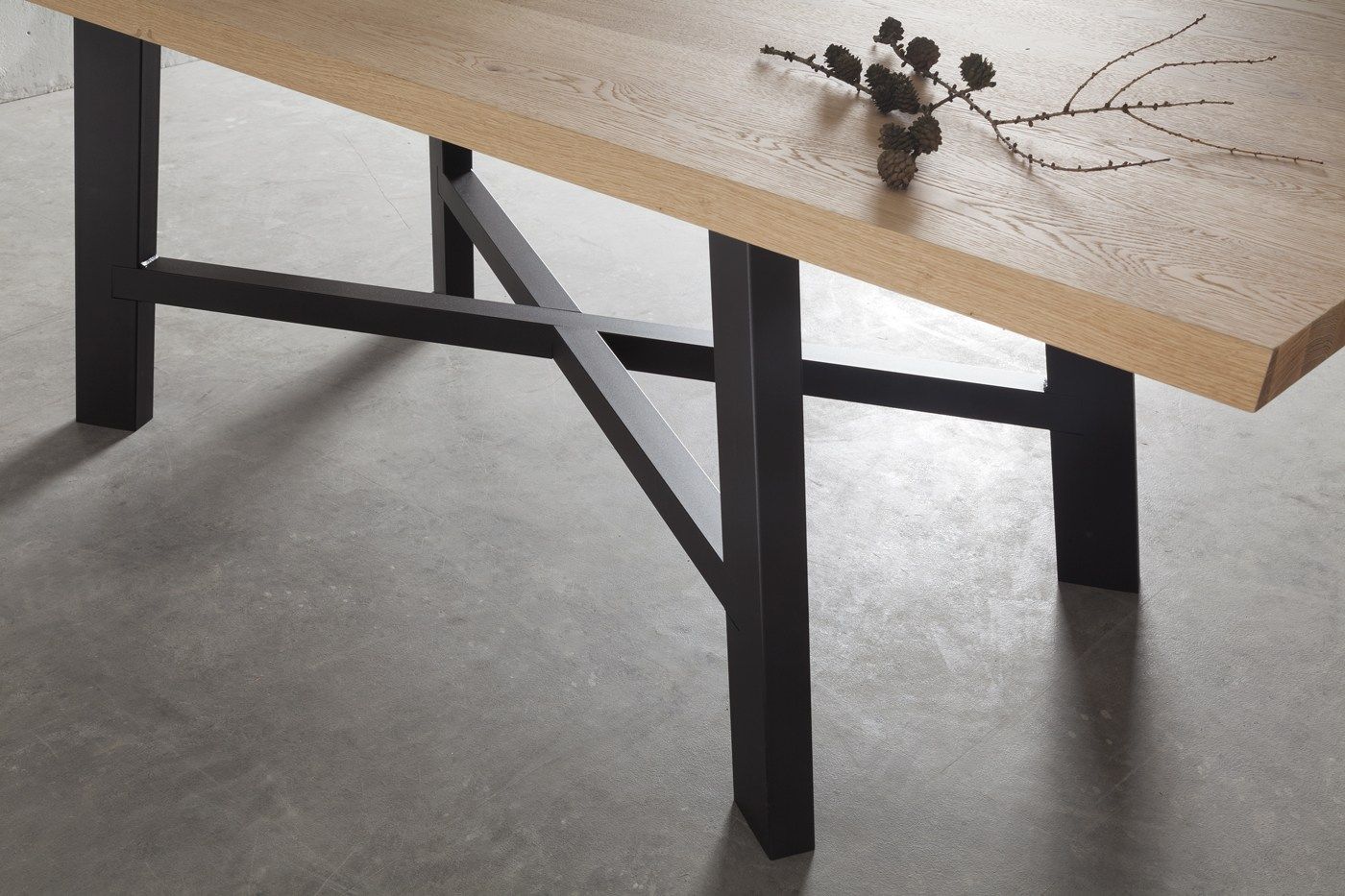 THOR | Rectangular table By Pointhouse design Arter&Citton